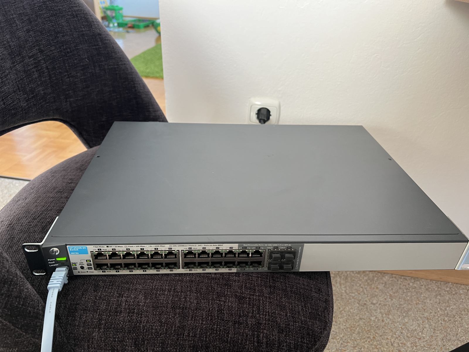 Mrežno stikalo Switch HP 2510G- 24 J9279A 24G port