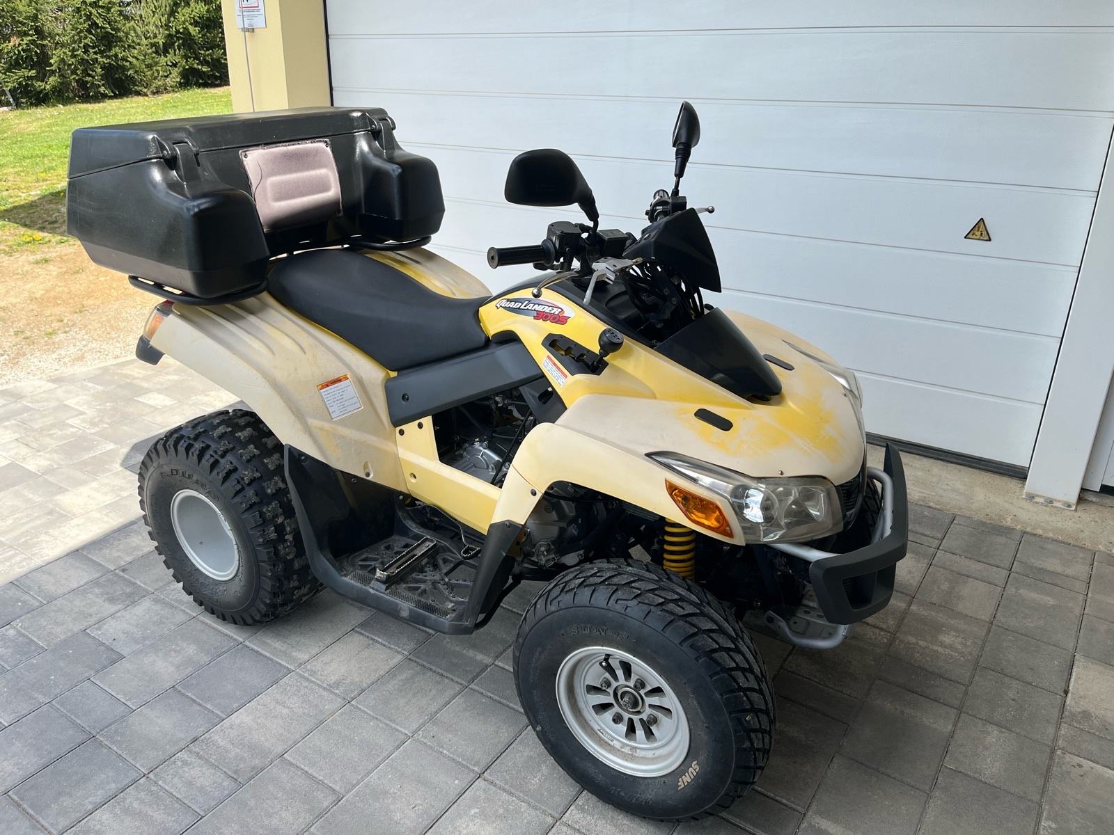 Sym Quadlander 300S 300 cm3, 2008 l.