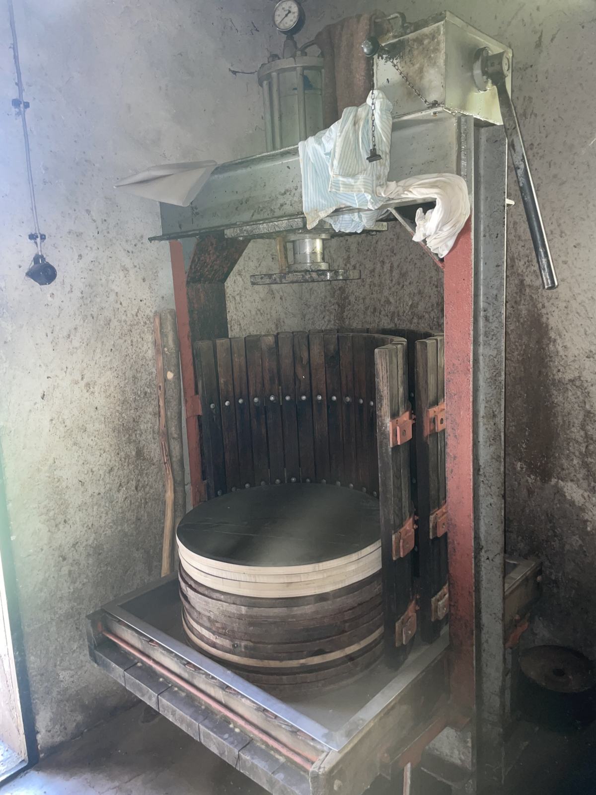 Hidravlična preša mehanska