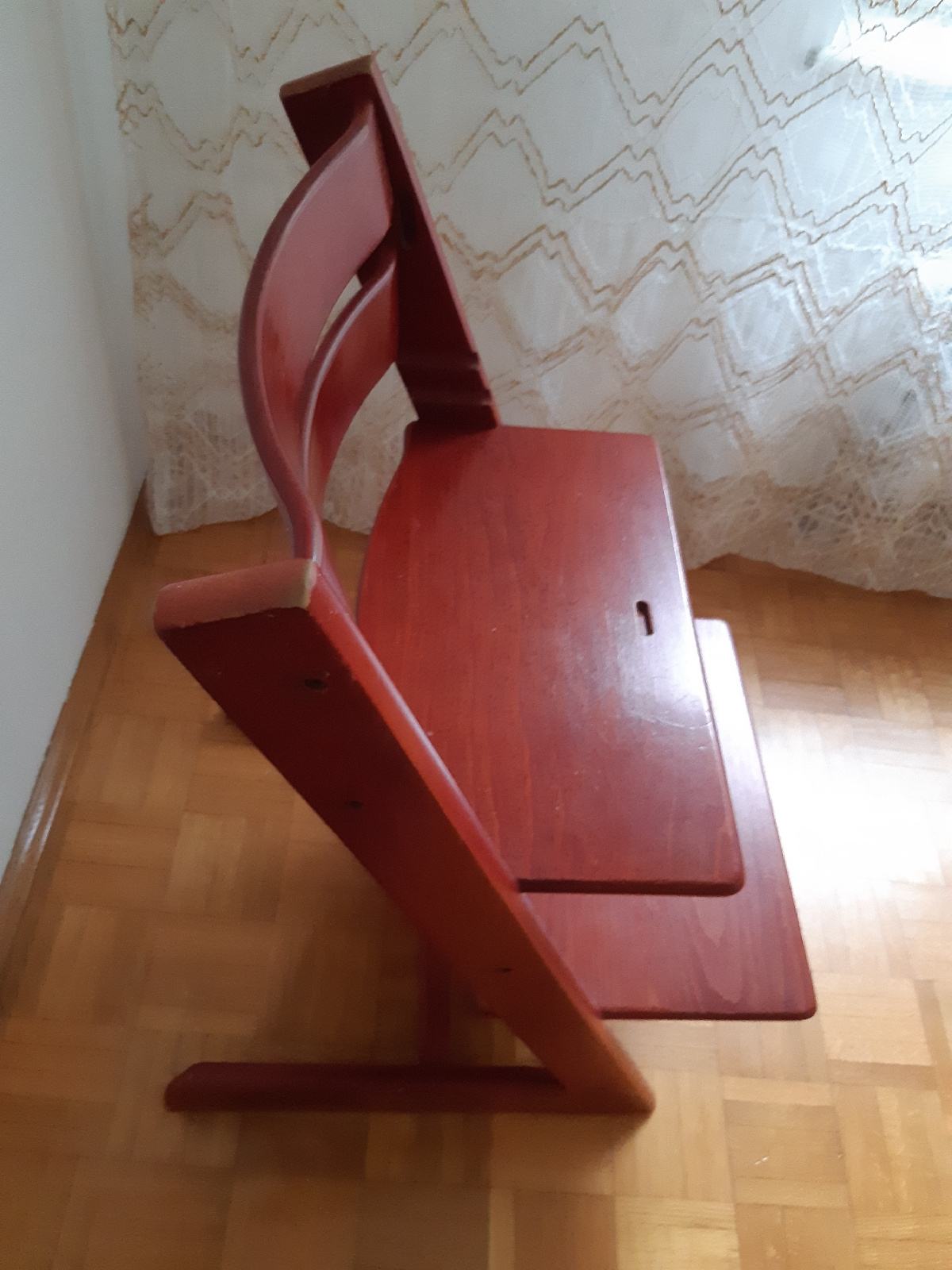 Originalni tripp trapp / trip trap Stokke stolček za hranjenje