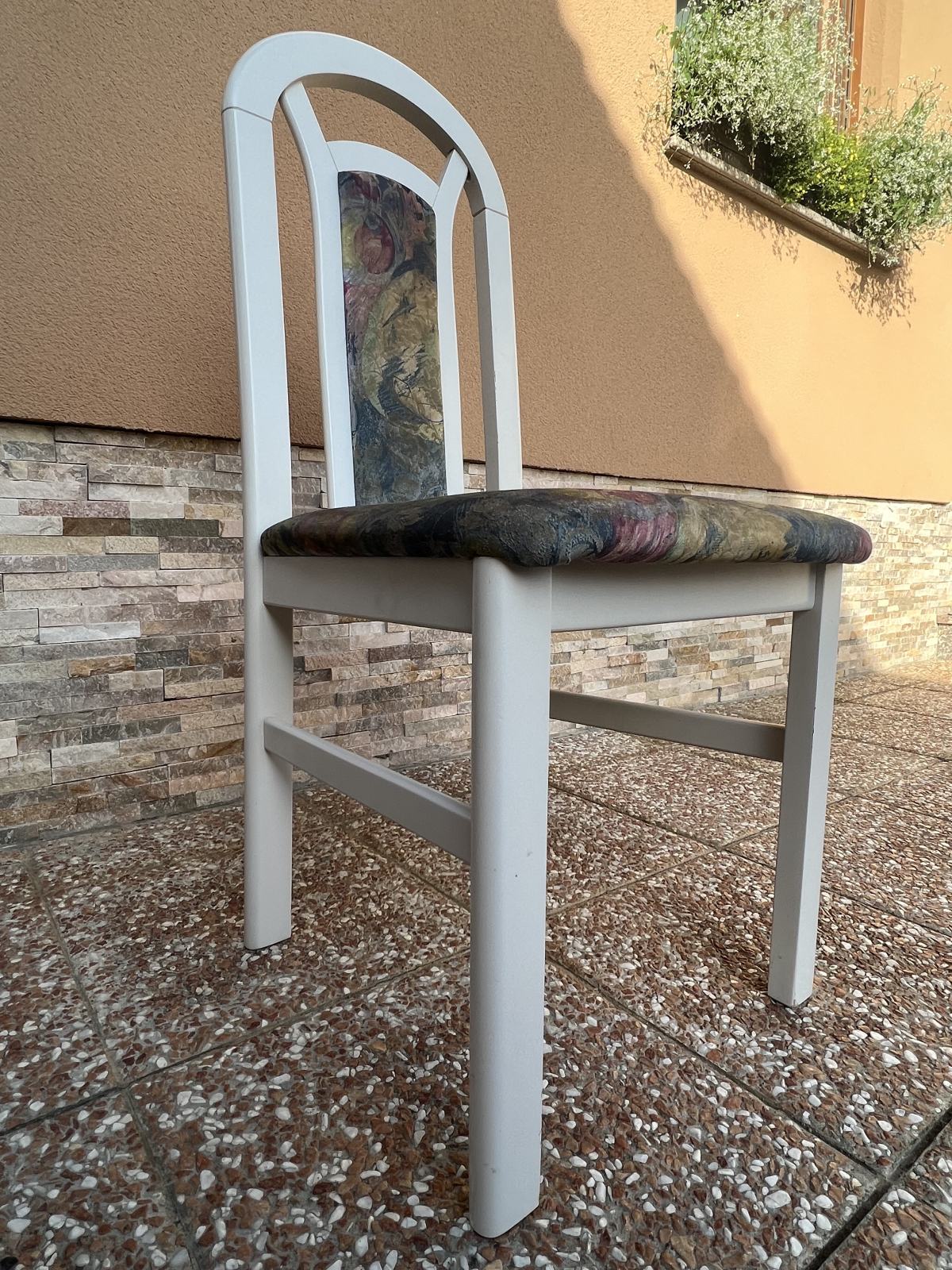 Kuhinjski stoli Murales