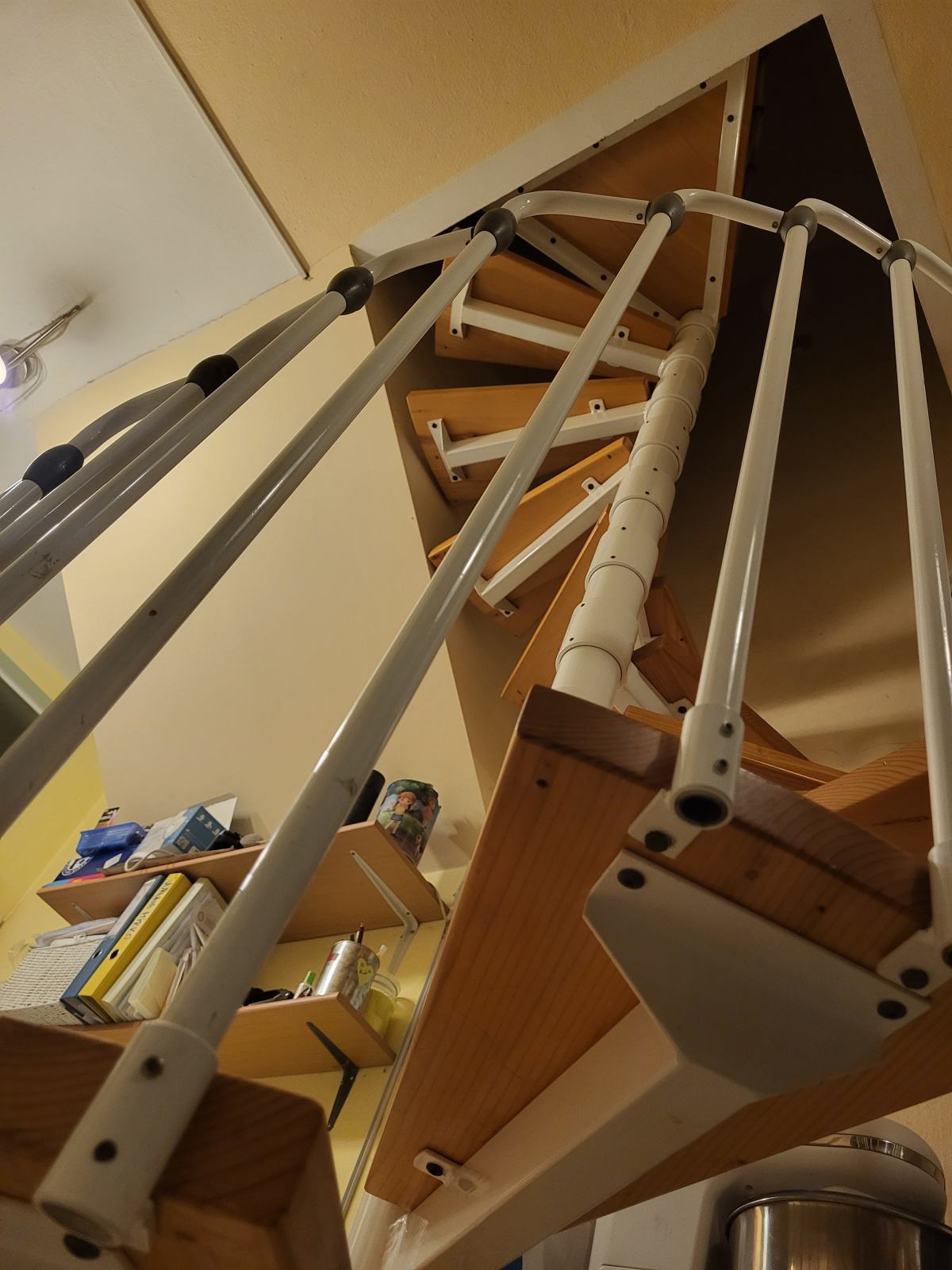 Okrogle stopnice FI 110