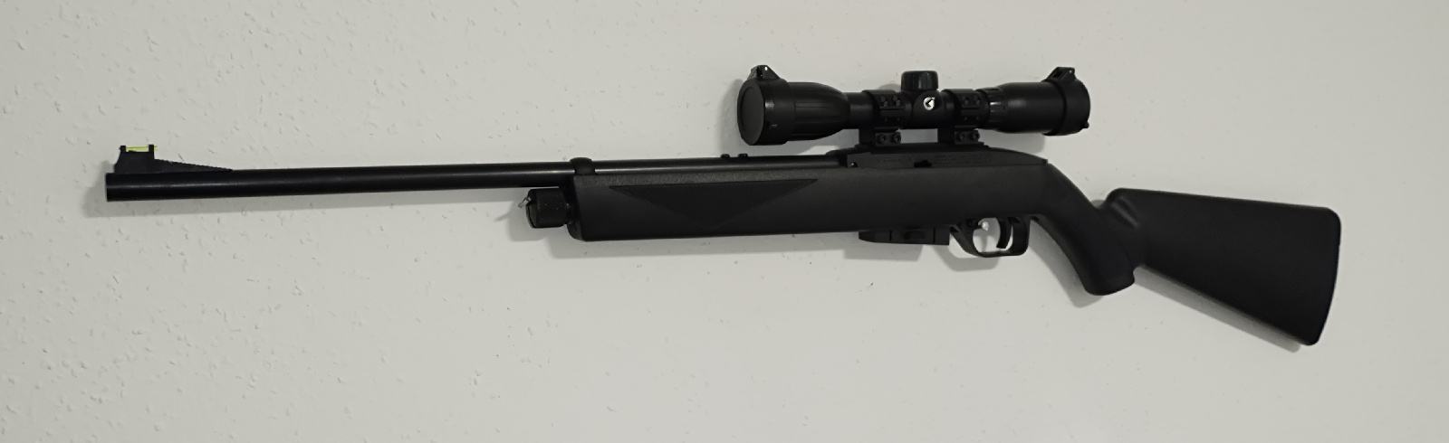Zračna Co2 puška Crosman Mod 1077 Cal 4,5mm