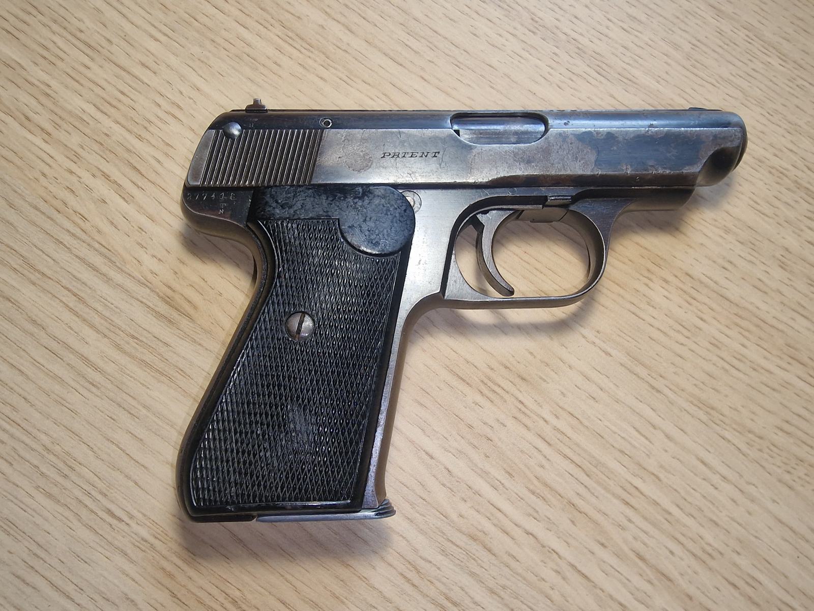 WW2 Sauer 38H, Wehrmacht 1941, varianta 2
