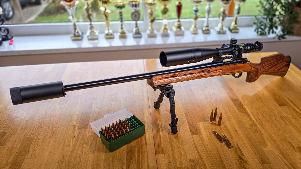 Prodam ostrostrelno puško HOWA 1500; heavy barrel kaliber: .308