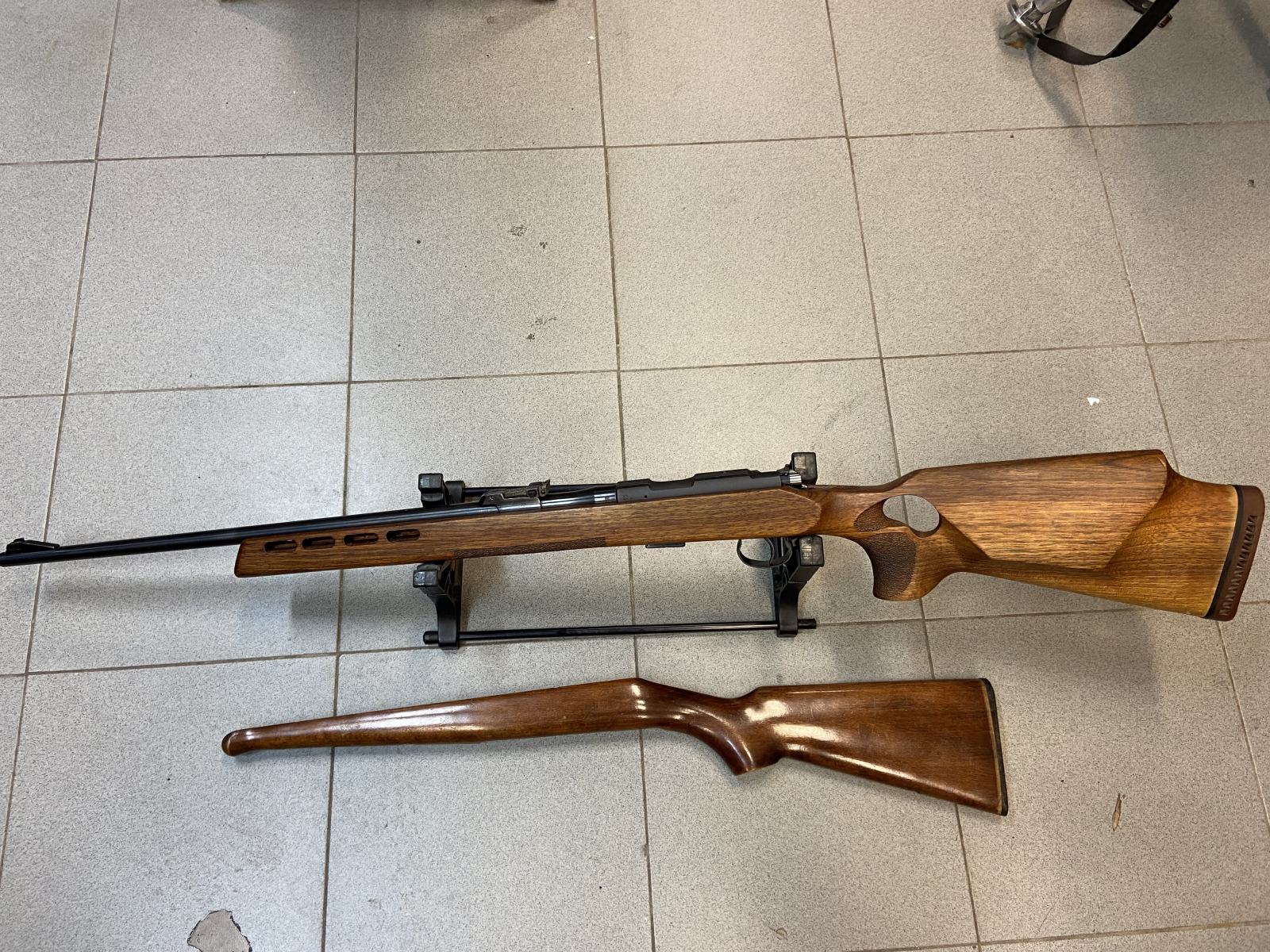 REPETIRNA PUŠKA BRNO 2 KALIBER 22 LR