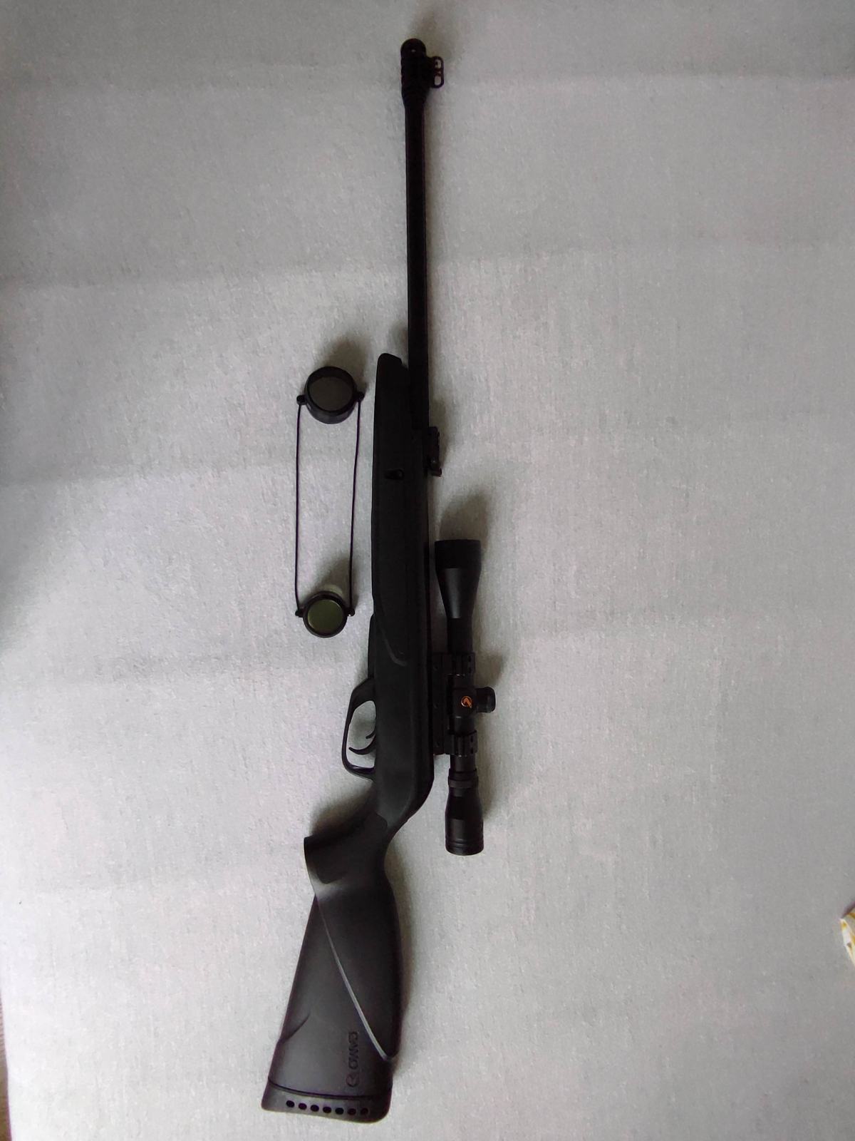 ZRAČNA PUŠKA GAMO 5,5 Bl.bear z optiko gamo 6x40