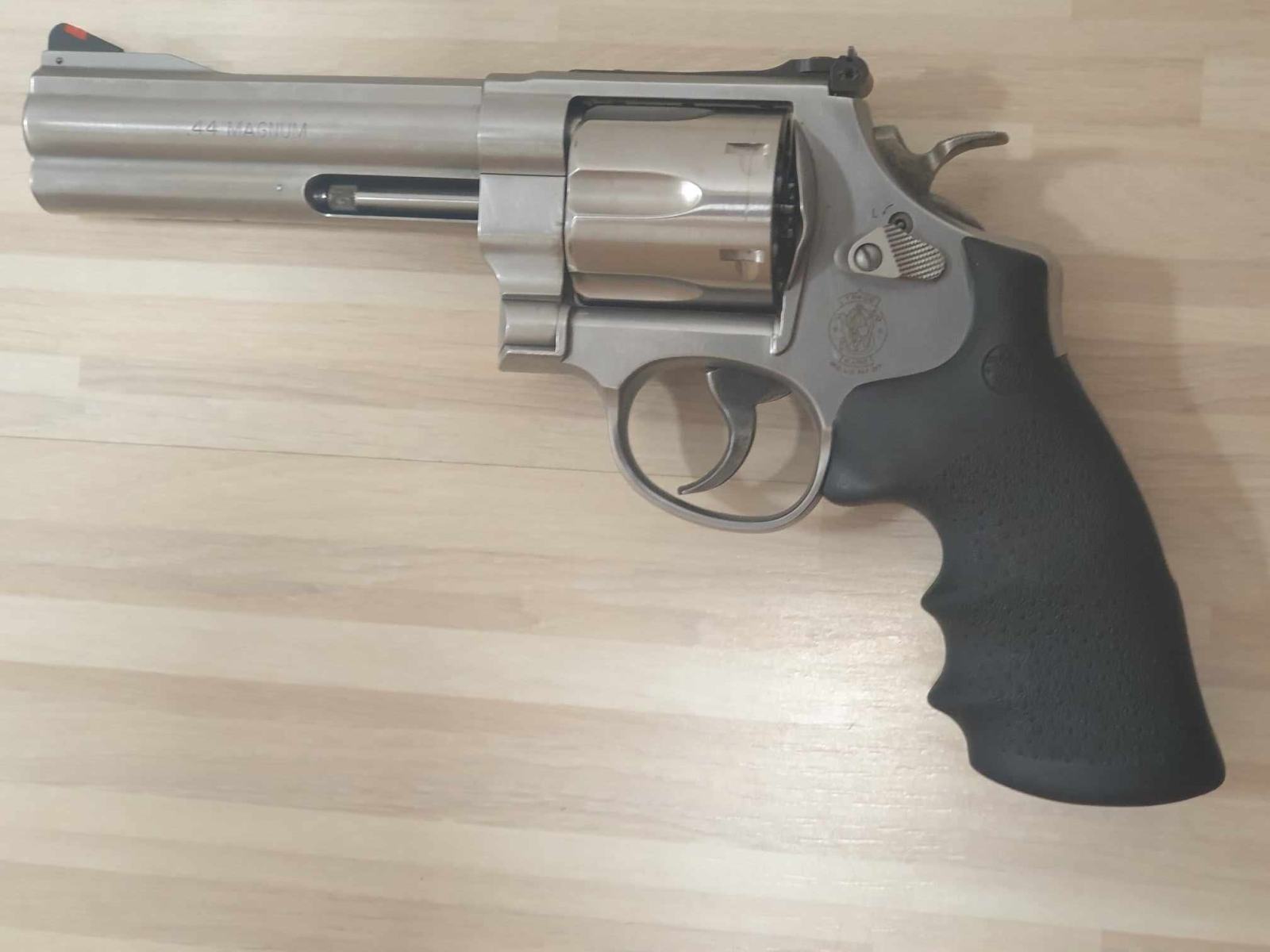 REVOLVER SMITH&WESSON 629 CLASSIC 6 44MAG