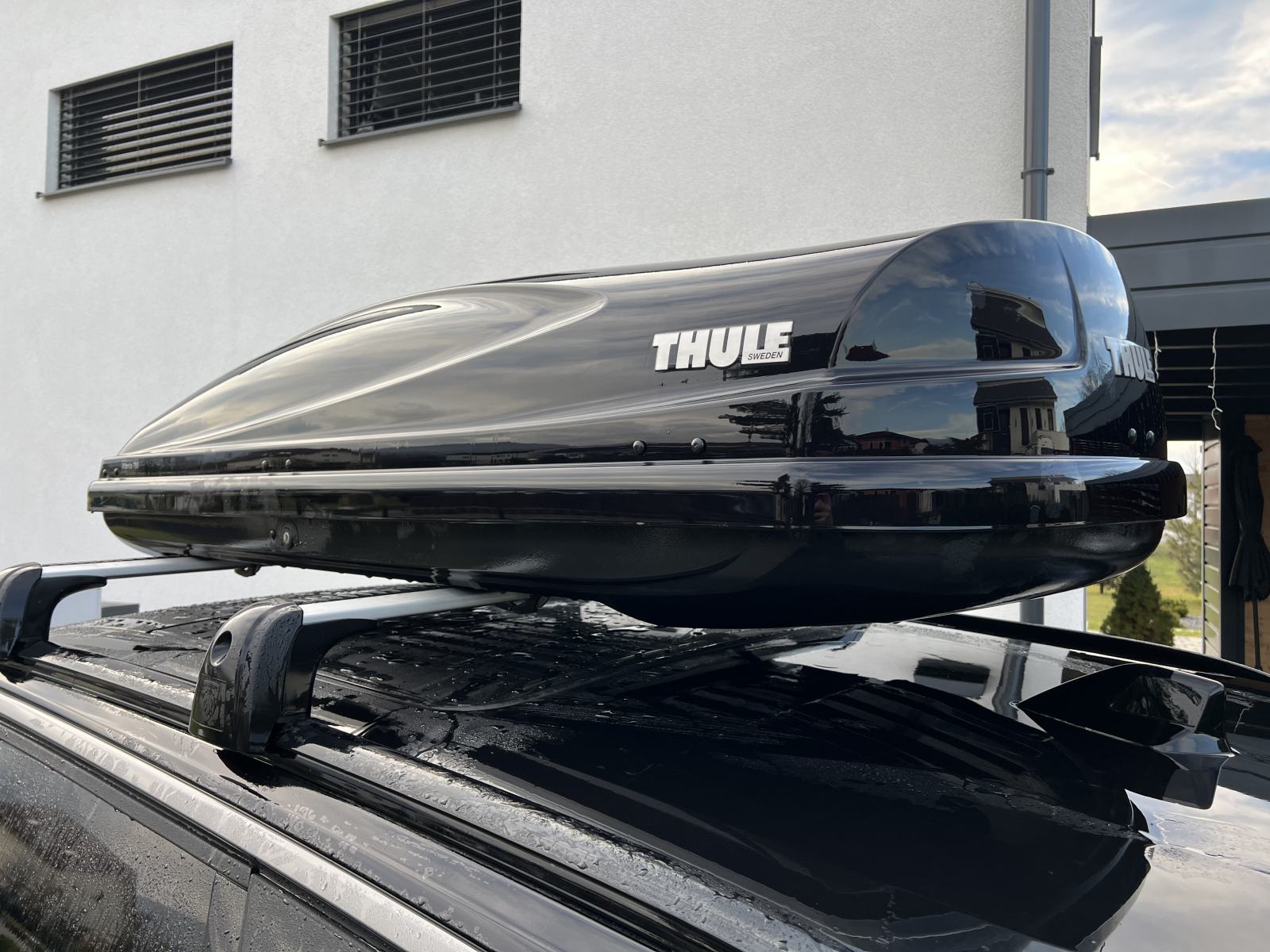 Strešni kovček Thule Atlantis 780
