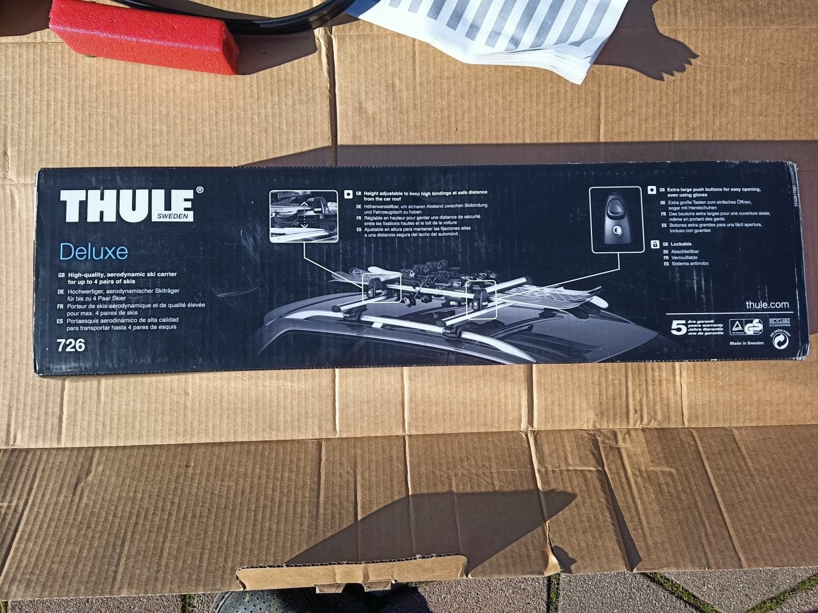 Prodam nove nerabljene nosilce za smuči THULE za Opel Insignia