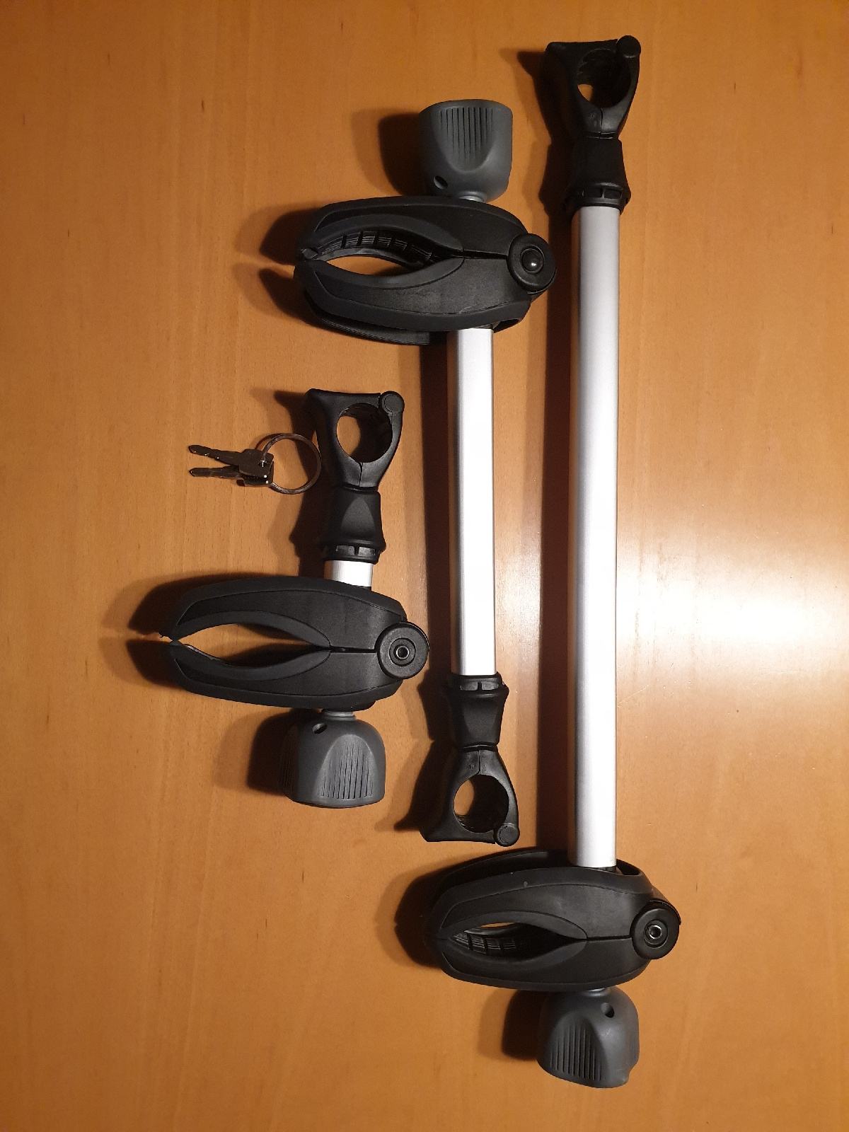 Thule držalo/roka za kolo, komplet 3