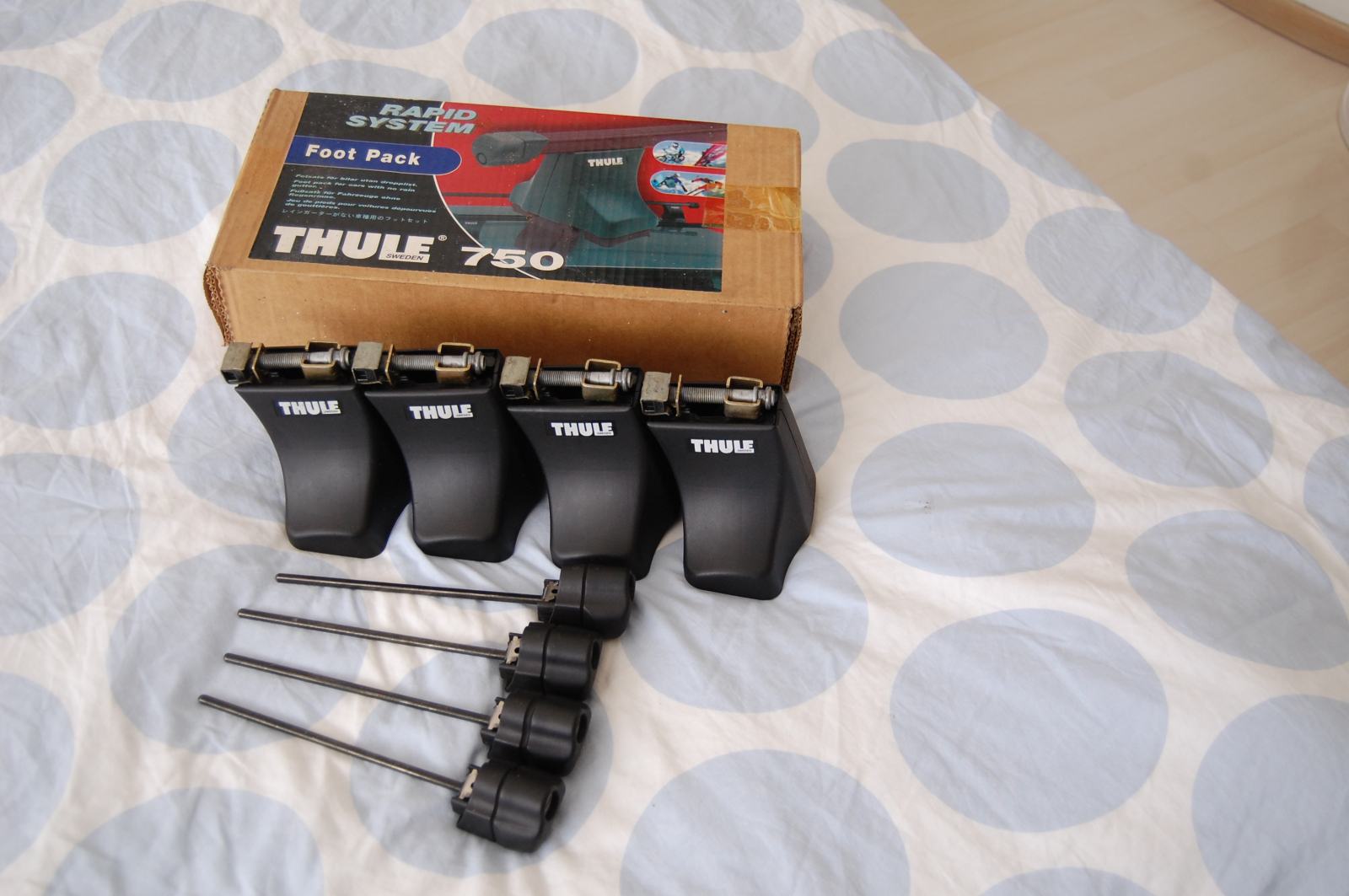 THULE RAPID SYSTEM 750 + kit 1399