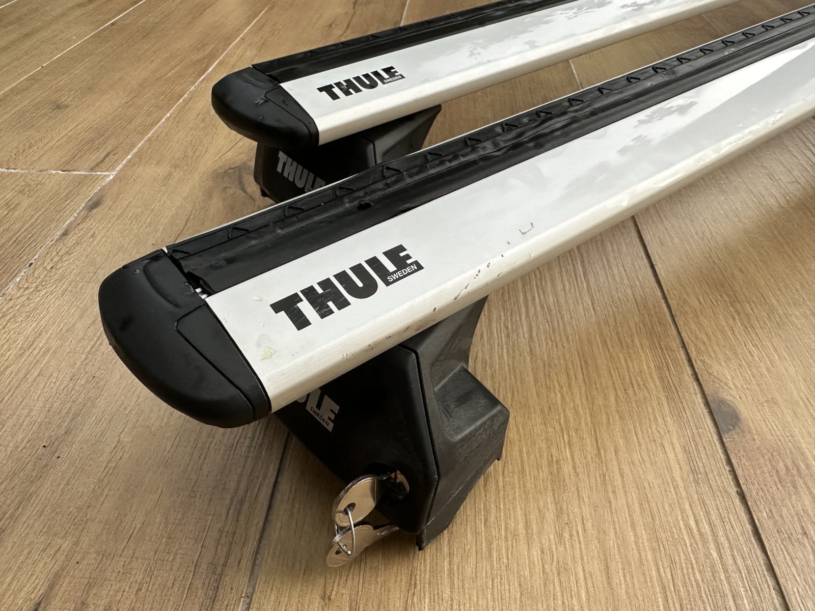 Thule strešni nosilci za VW Passat