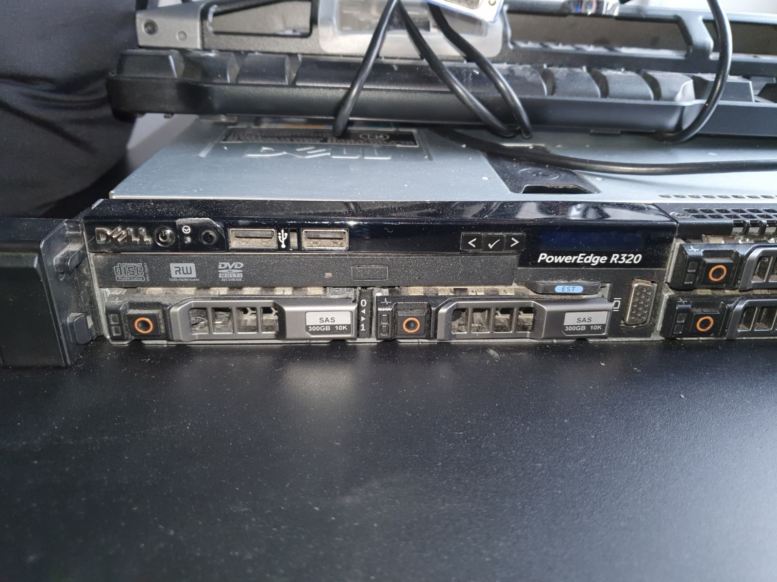 Strežnik Dell Poweredge R310