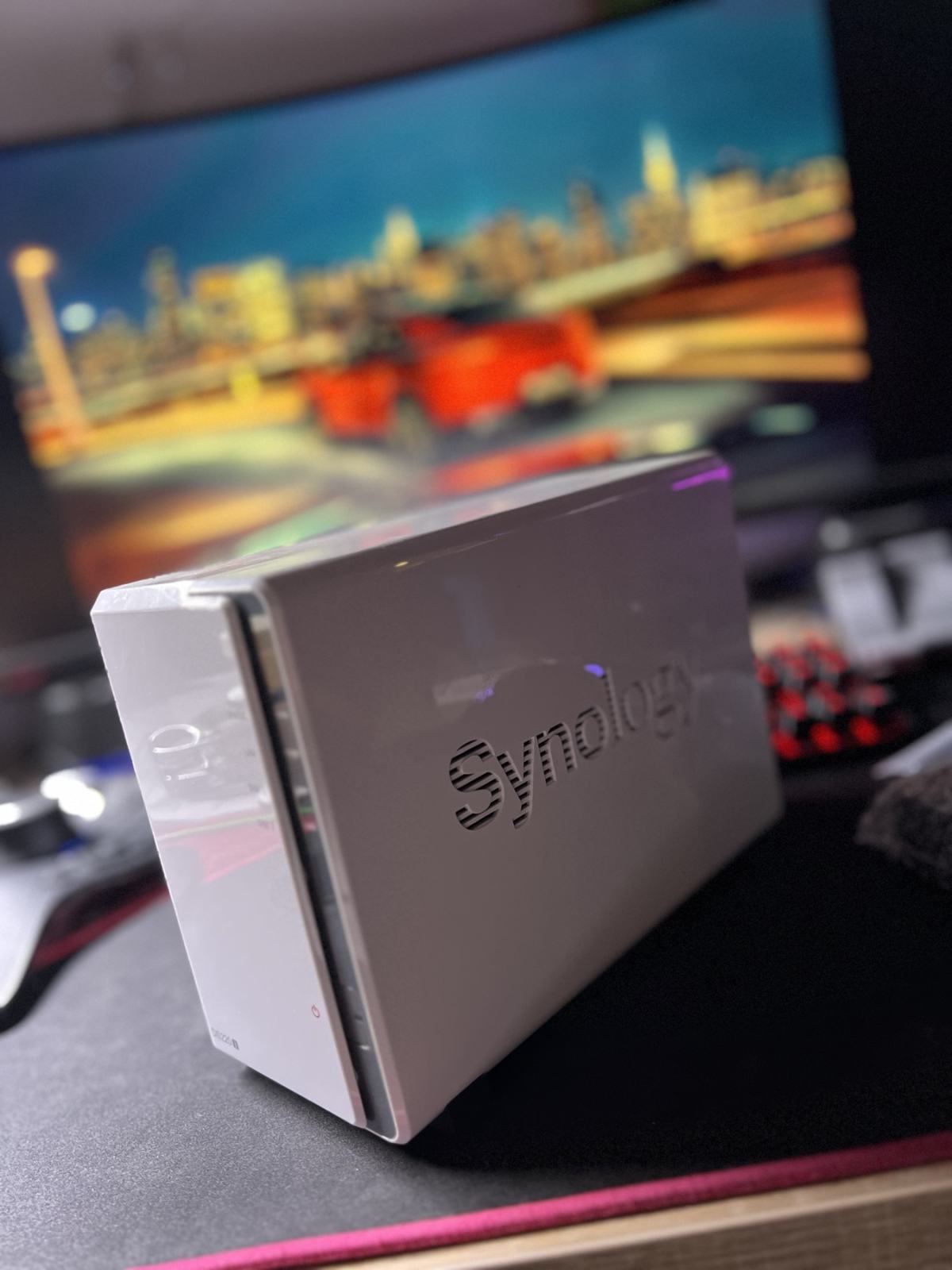 Synology DS 220j NAS + 2x Seagate IronWolf 2 TB