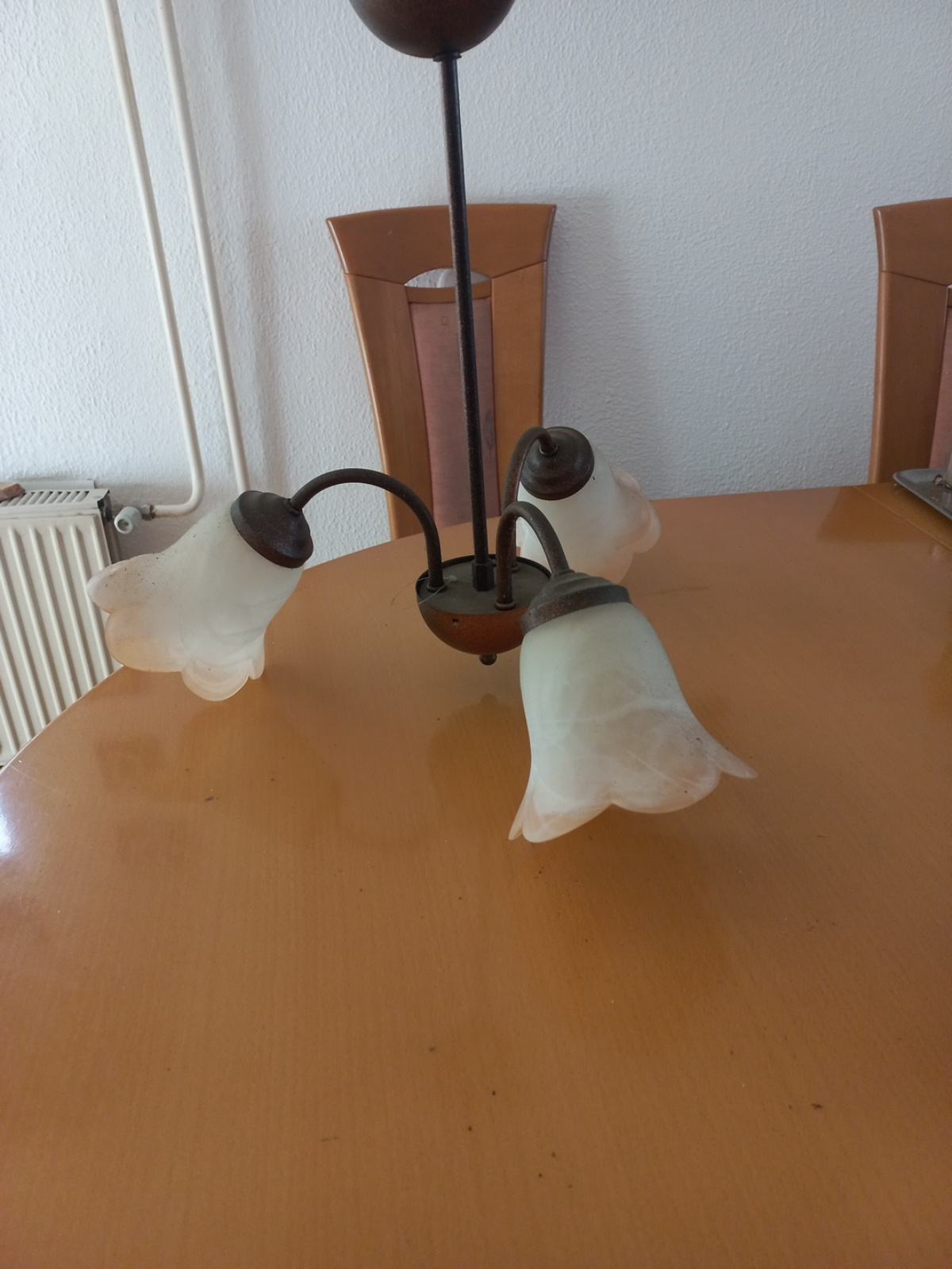 Stropna luč, lestenec