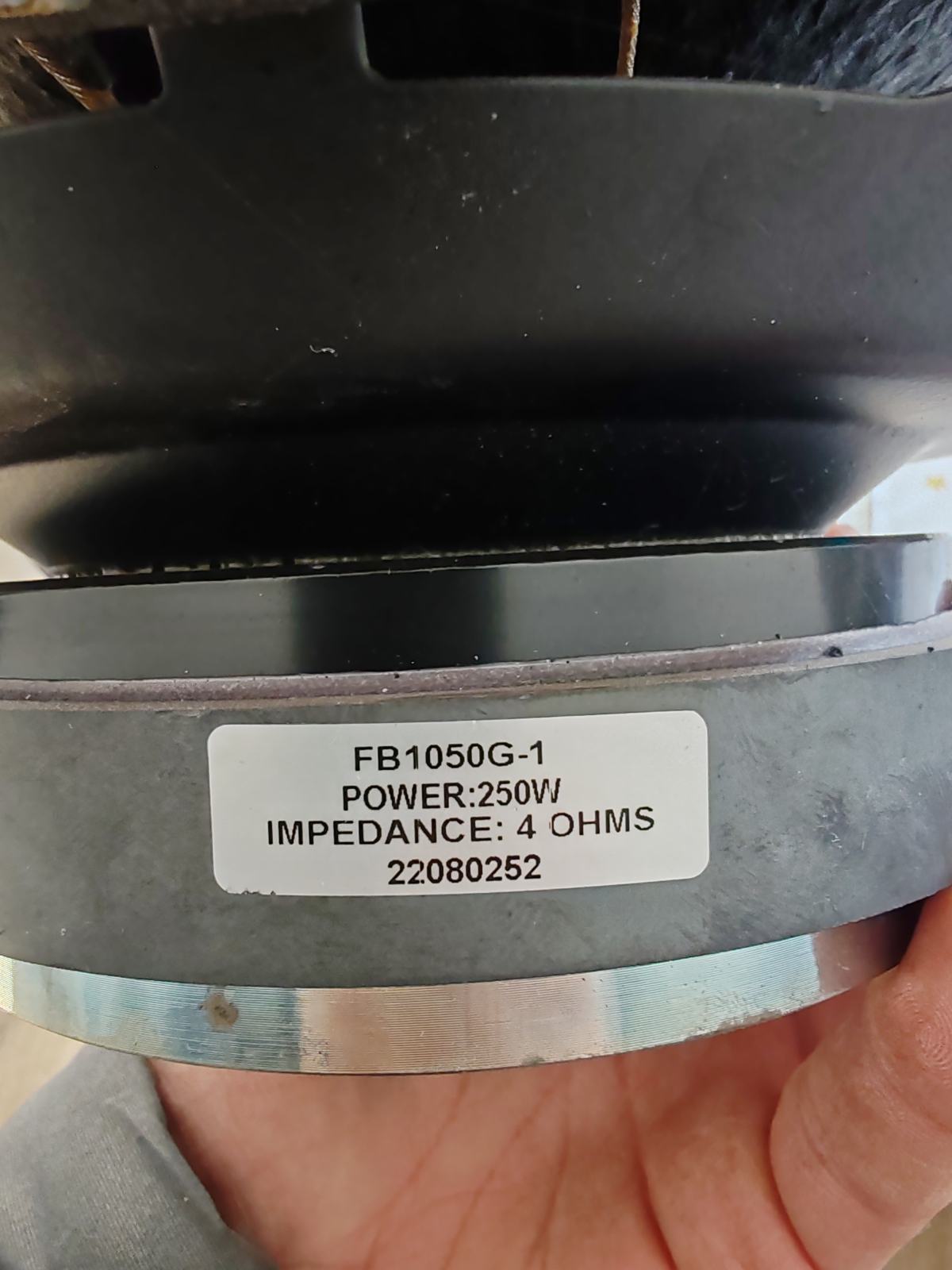 Bas zvočnik za HK Polar 10