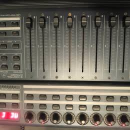 Behringer BCF2000