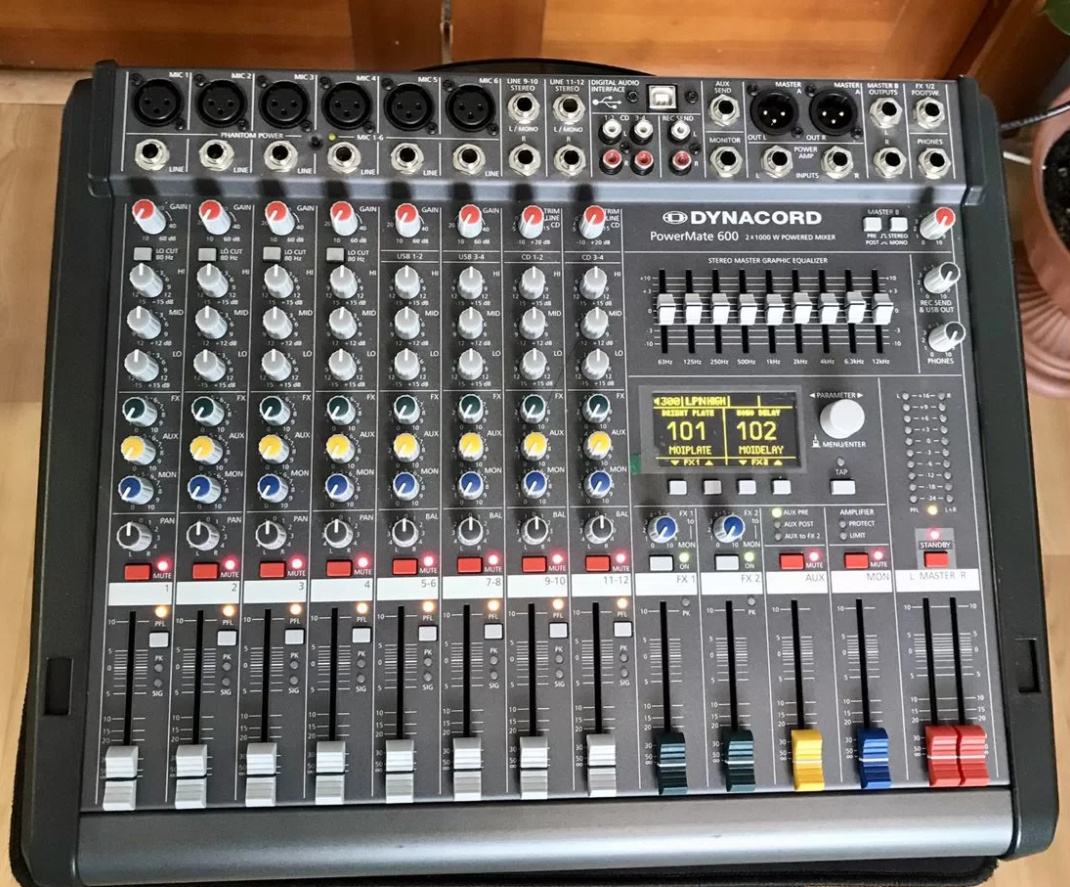 Dynacord PowerMate 600-3 (original) - NOVO