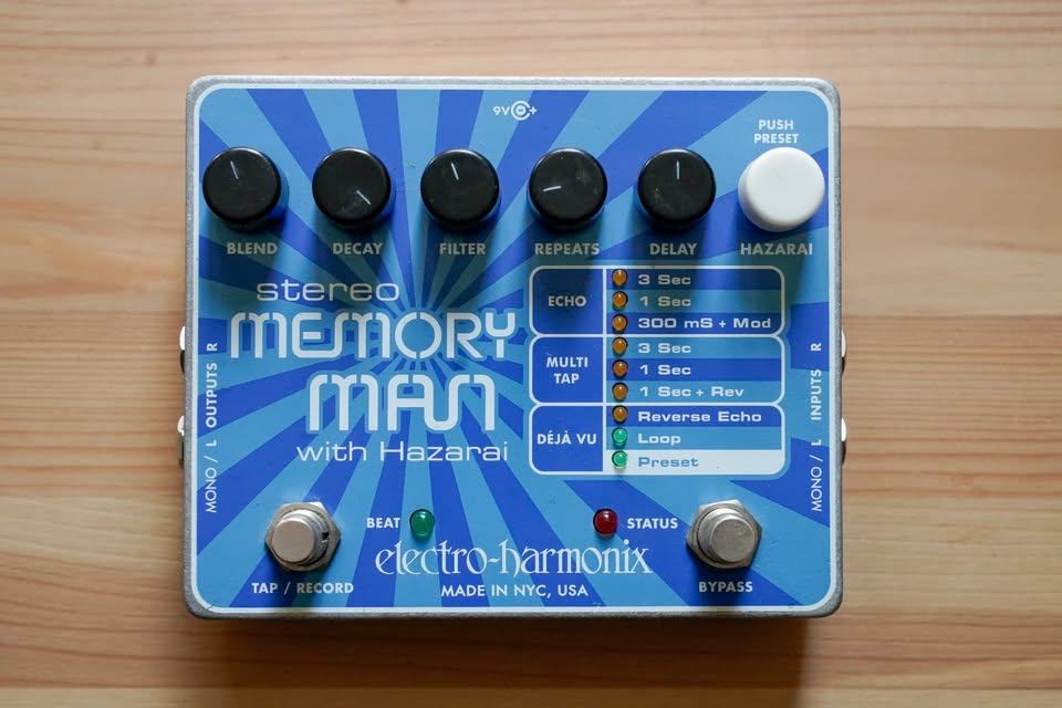 Electro-Harmonix Memory Man (with Hazarai)