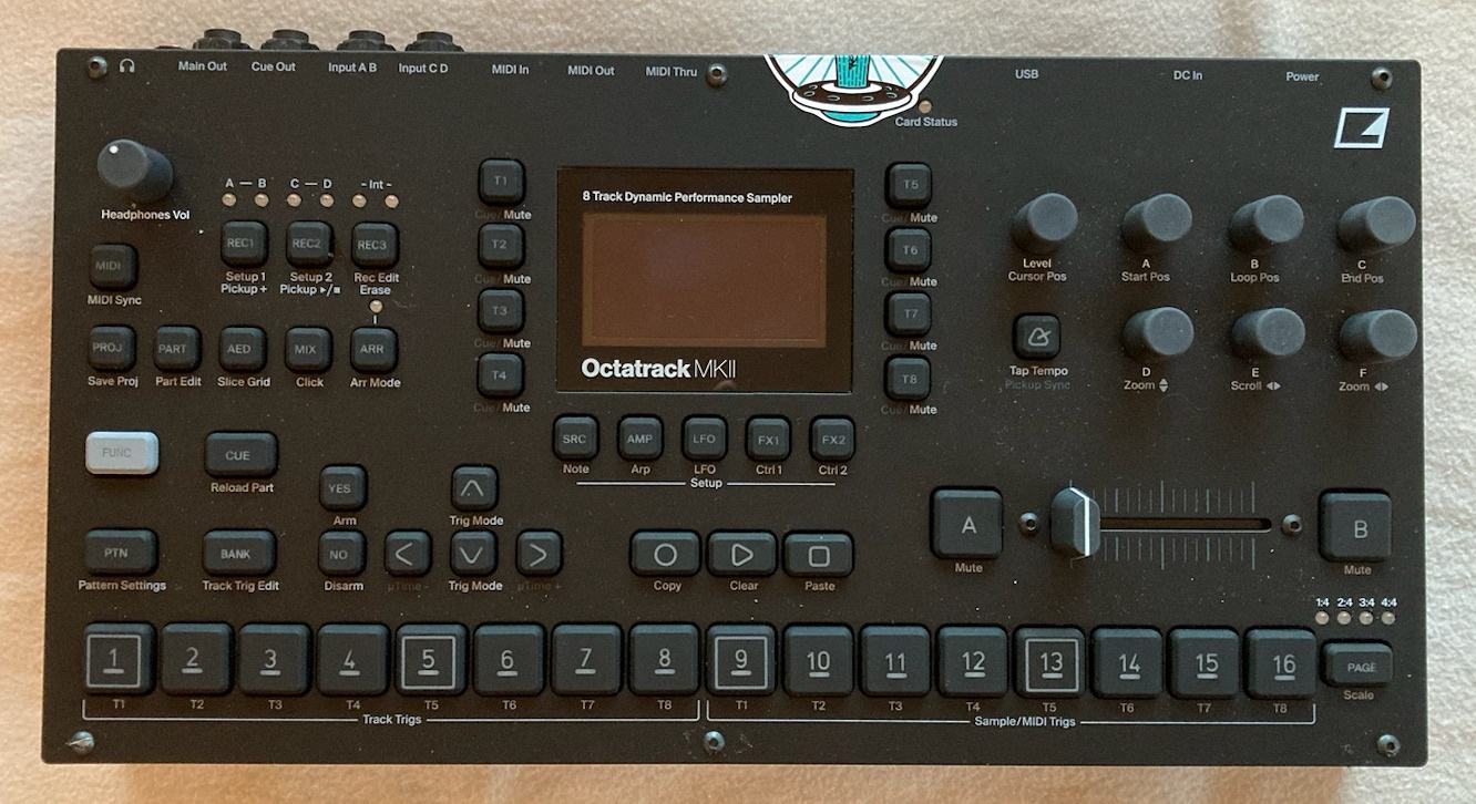 Elektron Octatrack Mk2 bundle sampler, sequencer, multi-effect