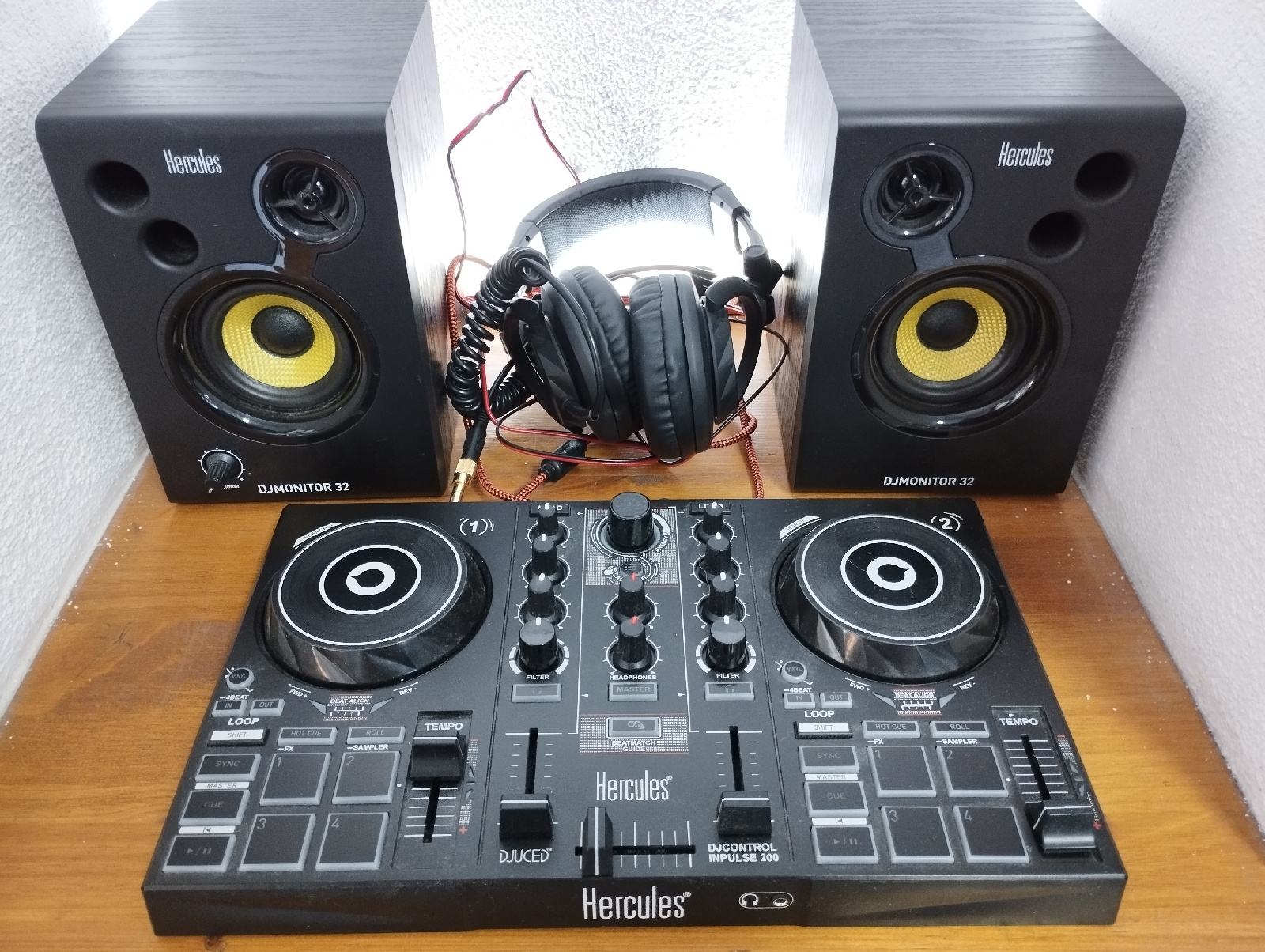 HERCULES DJ LEARNING komplet, mixer, zvočniki, slušalke