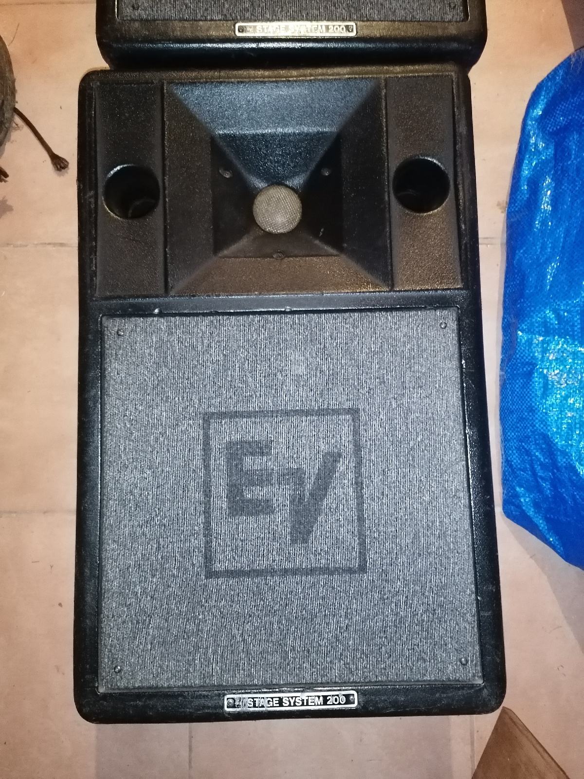 Electrovoice S200 z EV eq (booster),končna stopnja, Dbx eq