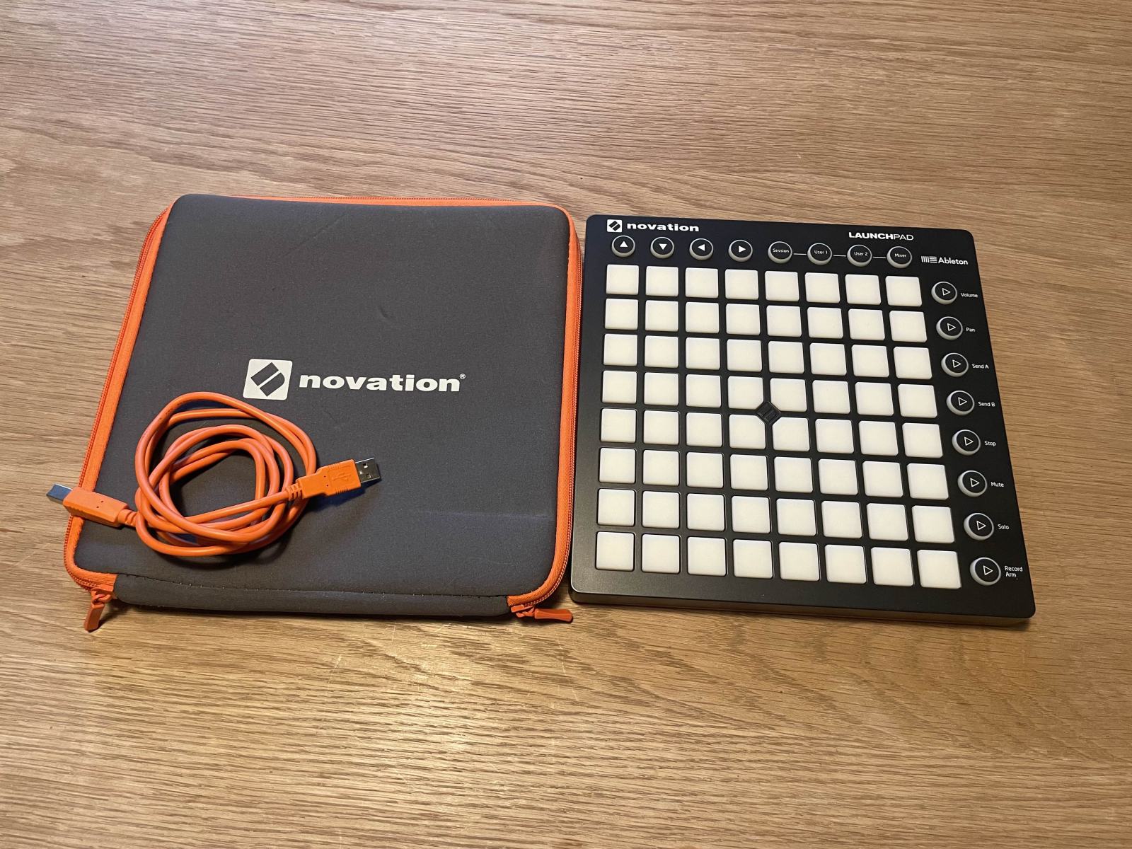 Novation Launchpad MKII