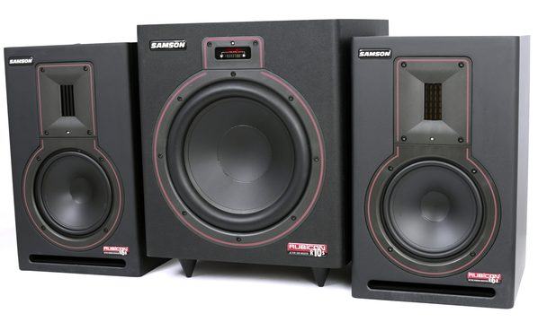 odlični zvočniki Samson rubicon 8 in subwoofer