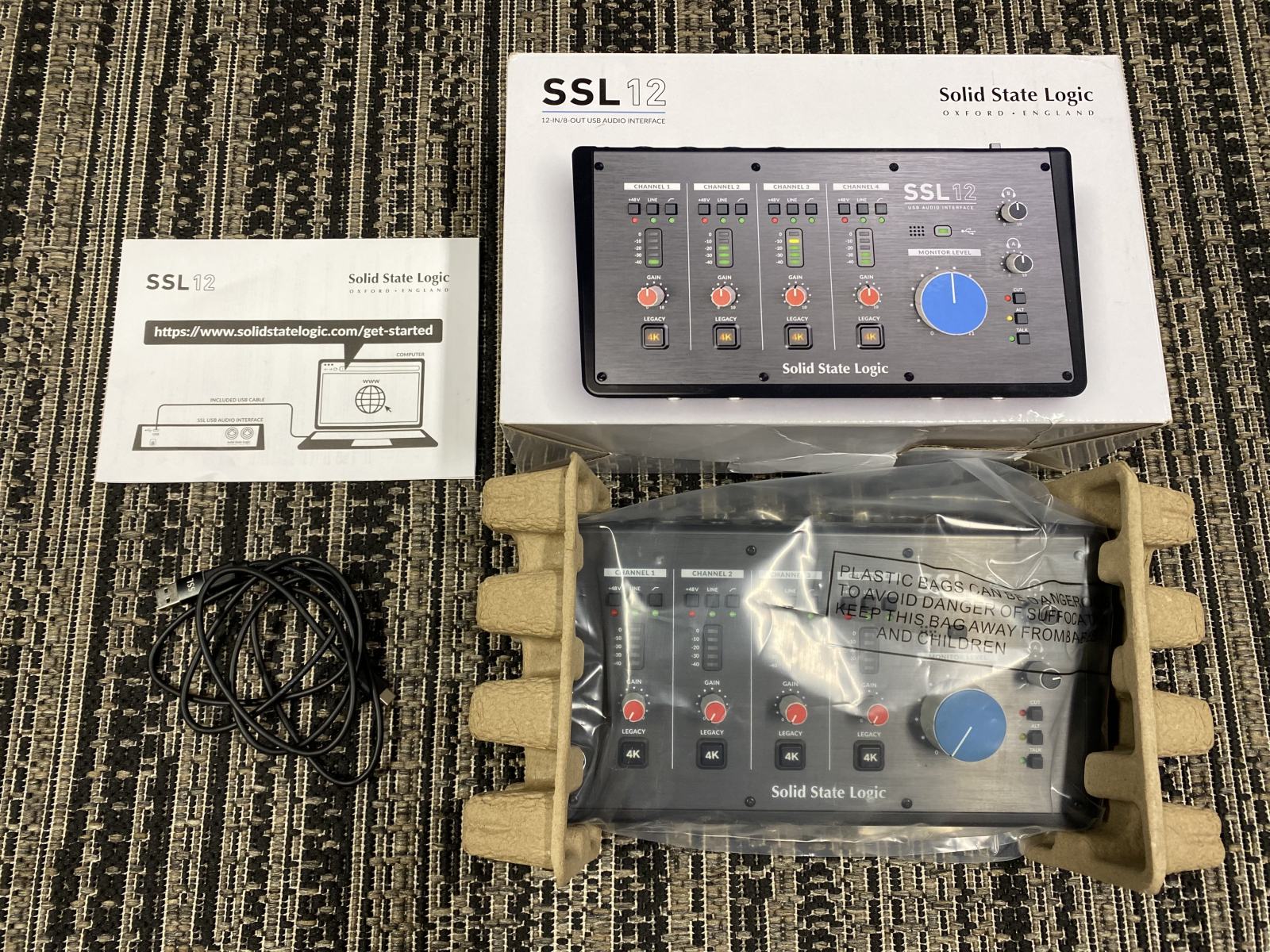 SSL 12 (Solid State Logic) / Zvočna kartica, kontroler