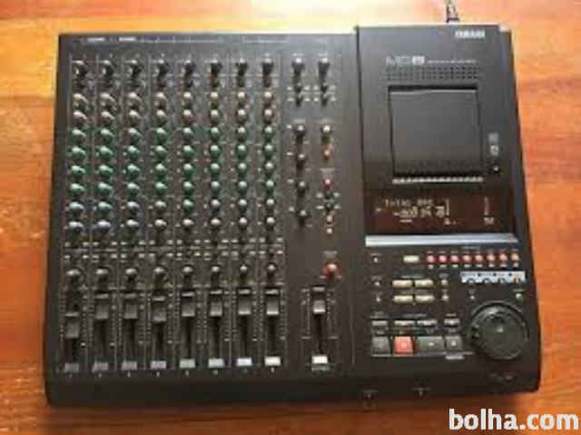 YAMAHA MD8 Multitrack snemalnik