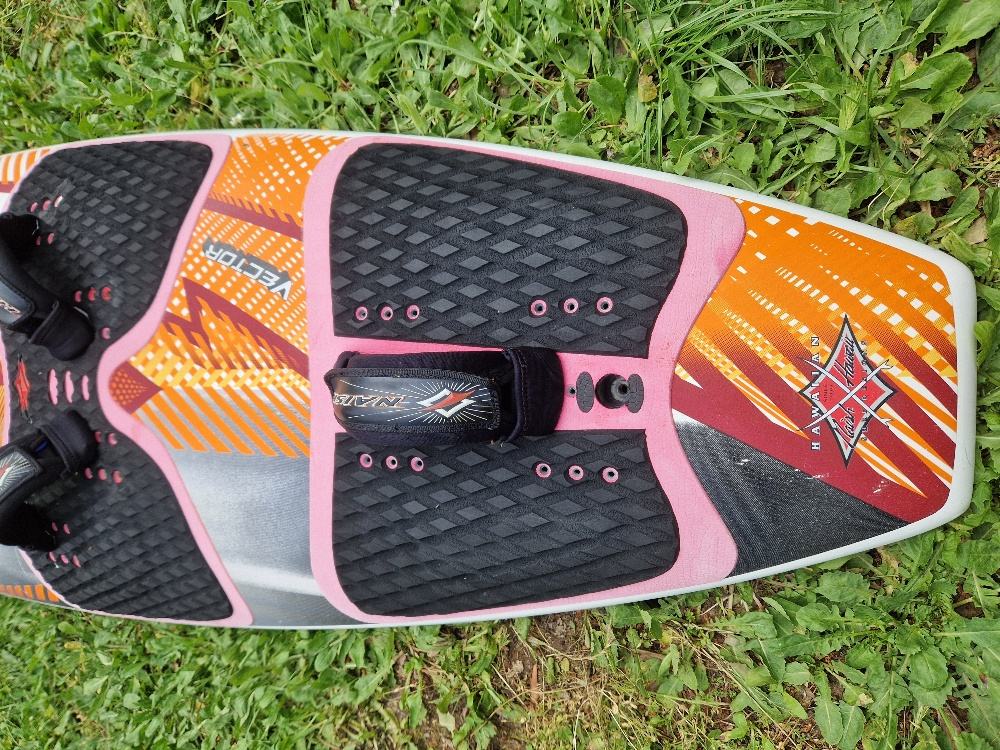 Windsurf deska Naish Vector 106
