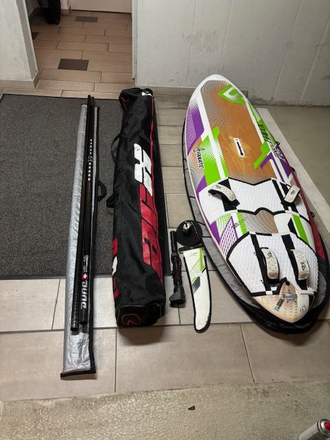 Windsurf komplet z desko Fanatic Hawk 130 + kompletno jadro Point7