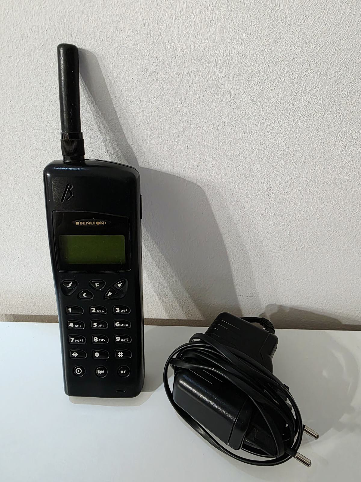 BENEFON DELTA STARINSKI TELEFON
