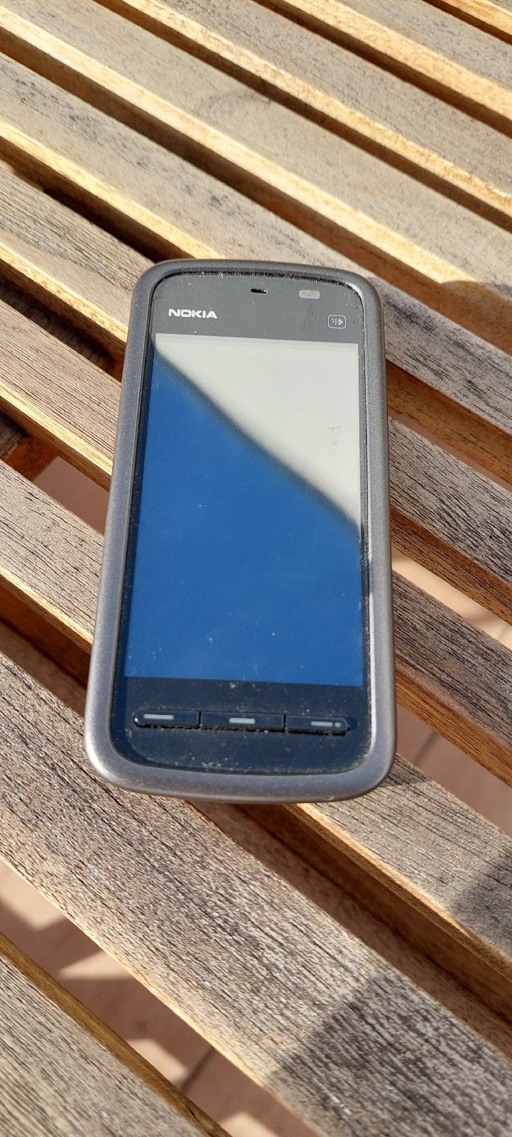 stari telefon nokia