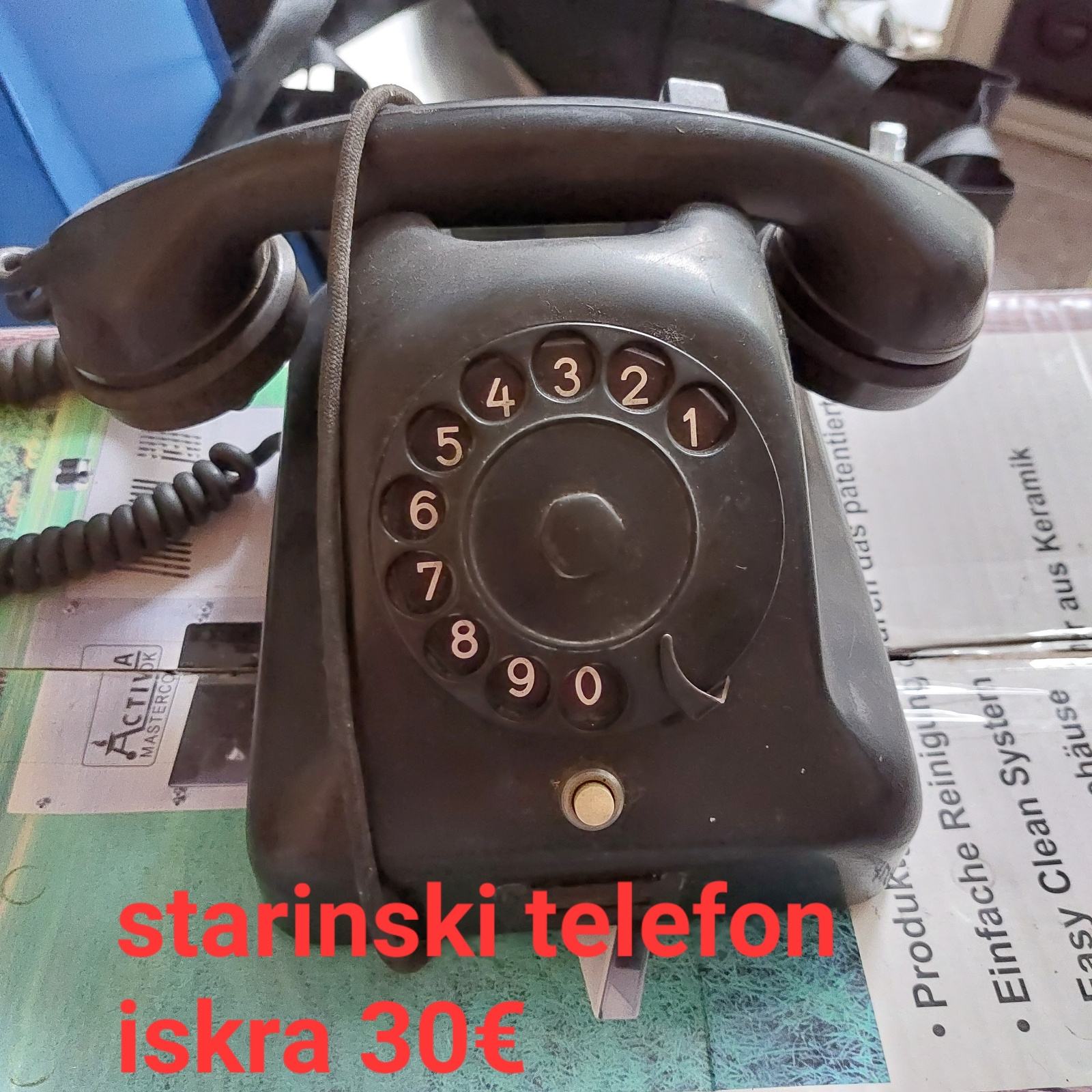 Starinski telefon iskra