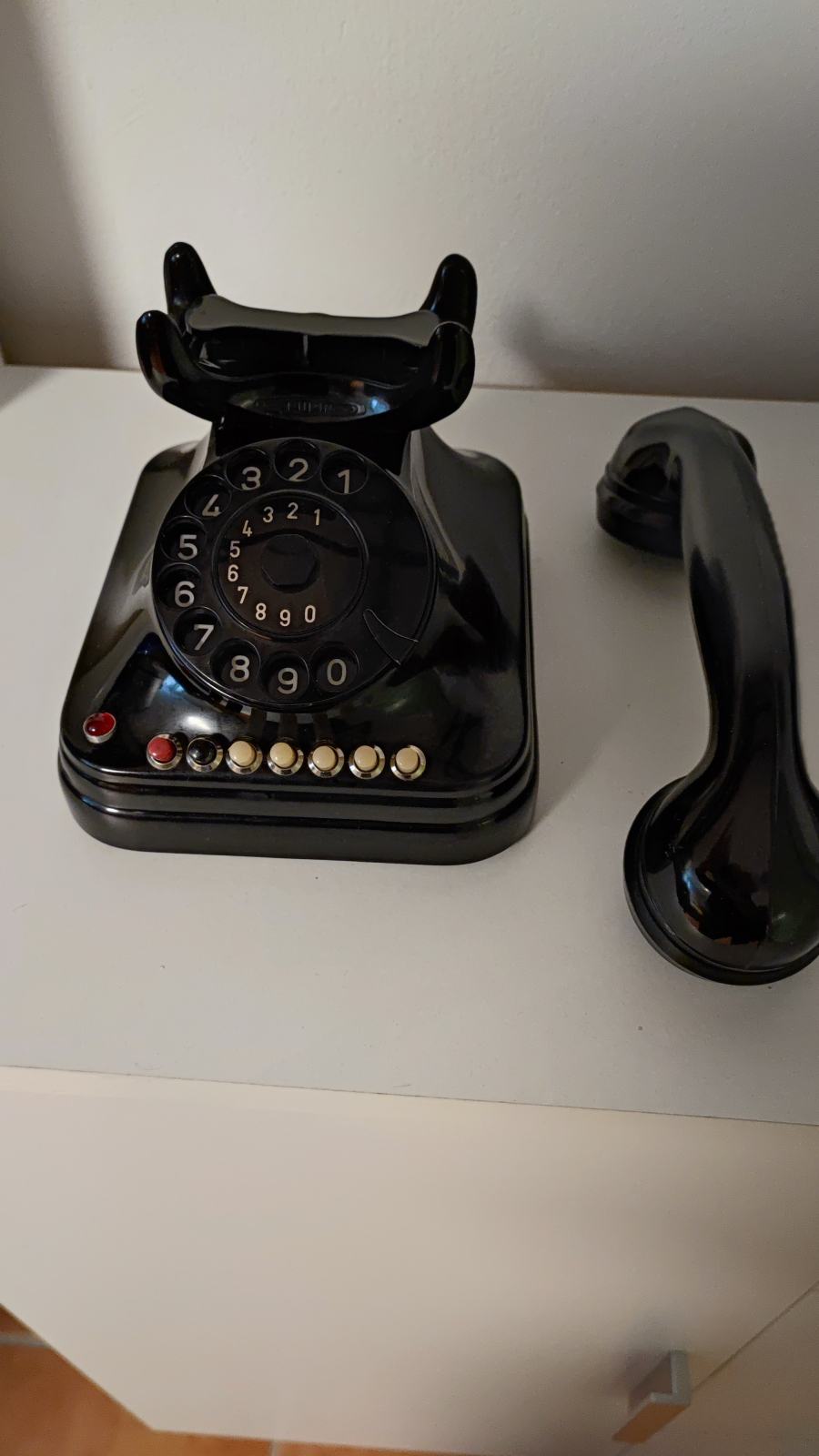 STARINSKI TELEFON