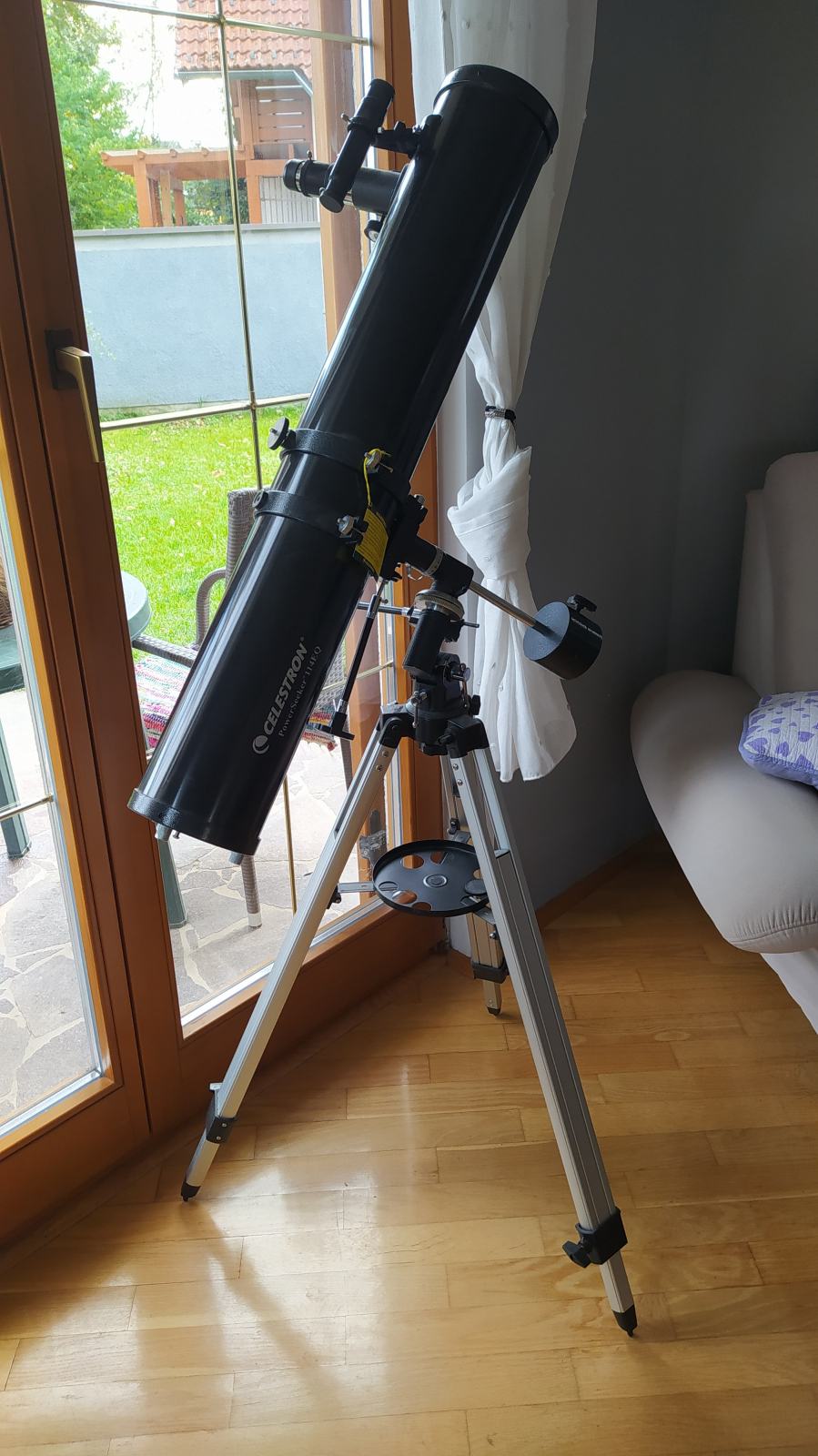 Astronomski teleskop Celestron PowerSeeker 114EQ