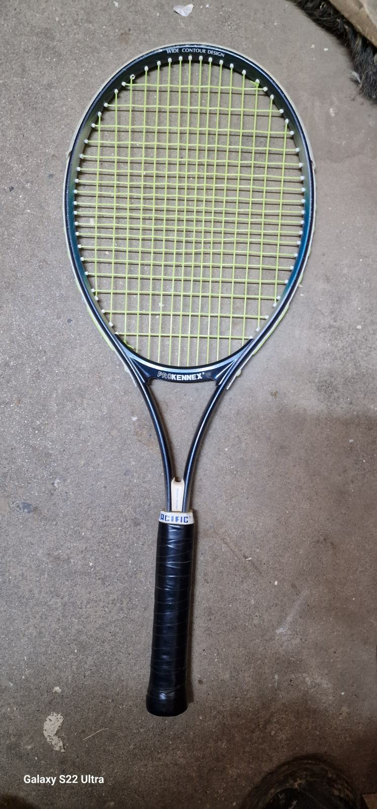 Tenis lopar