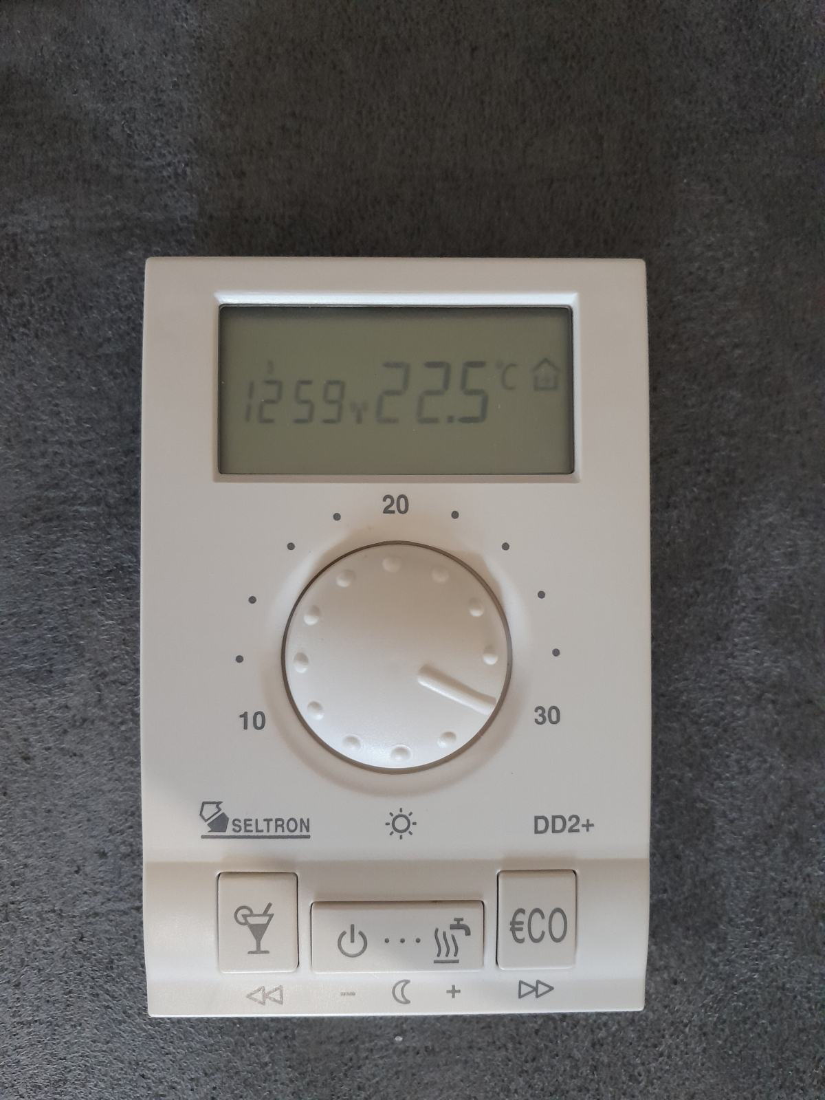 Seltron DD2+ sobna enota