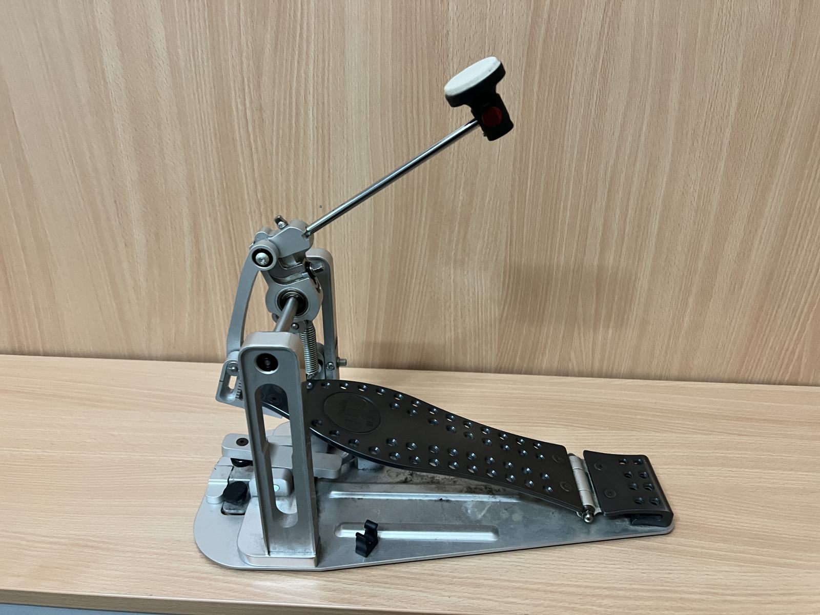 Prodam bas pedal DW DW DWCPMCD Enojni