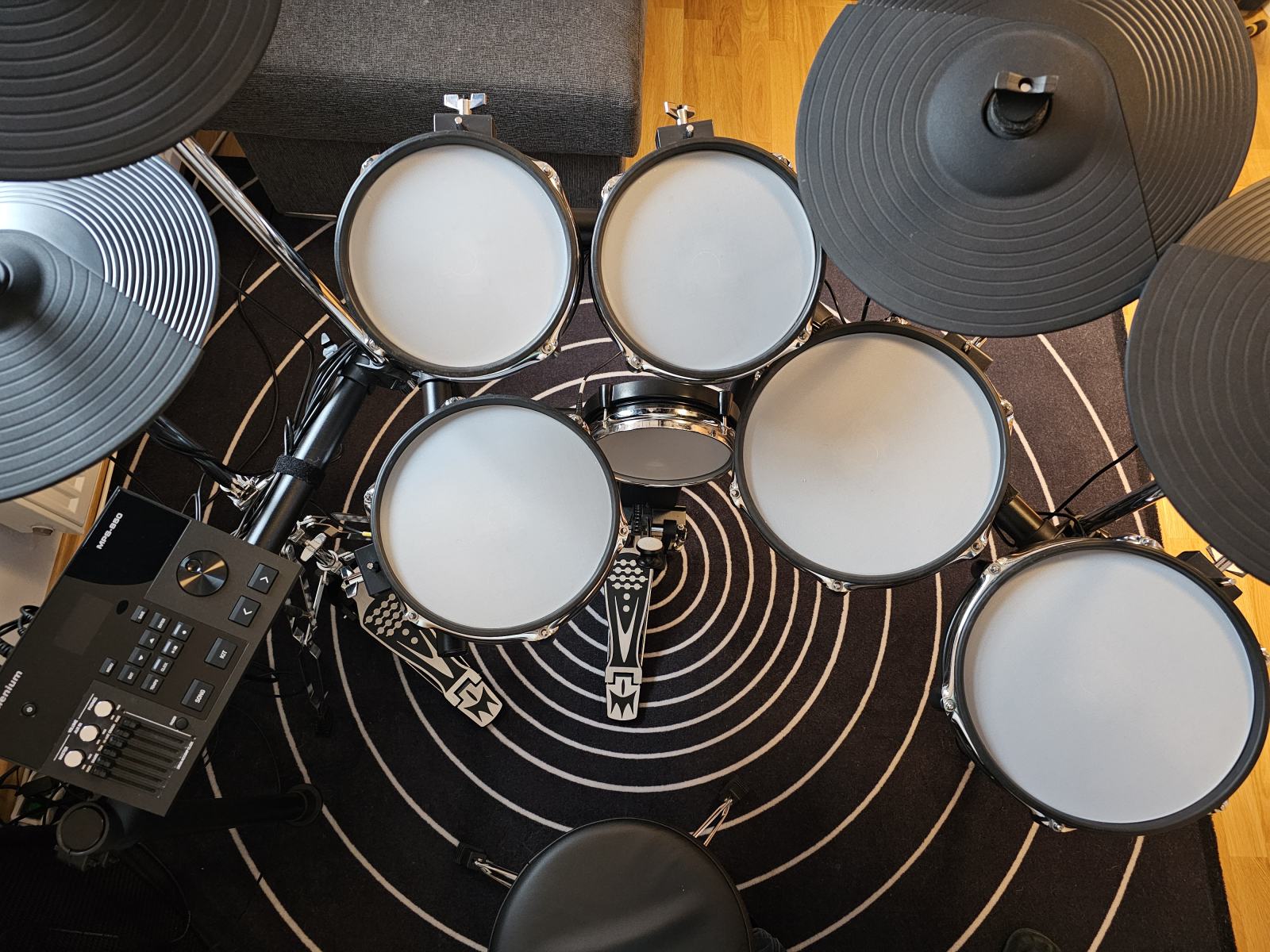 Prodamo Millenium MPS-850 E-Drum Set