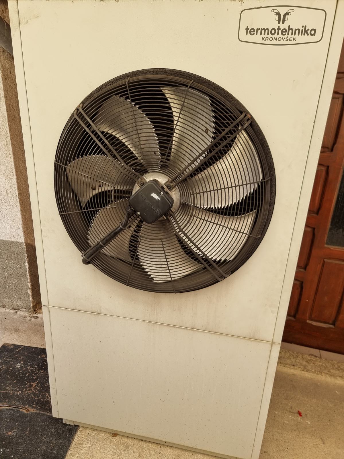 Toplotna črpalka Termotehnika / Kronoterm