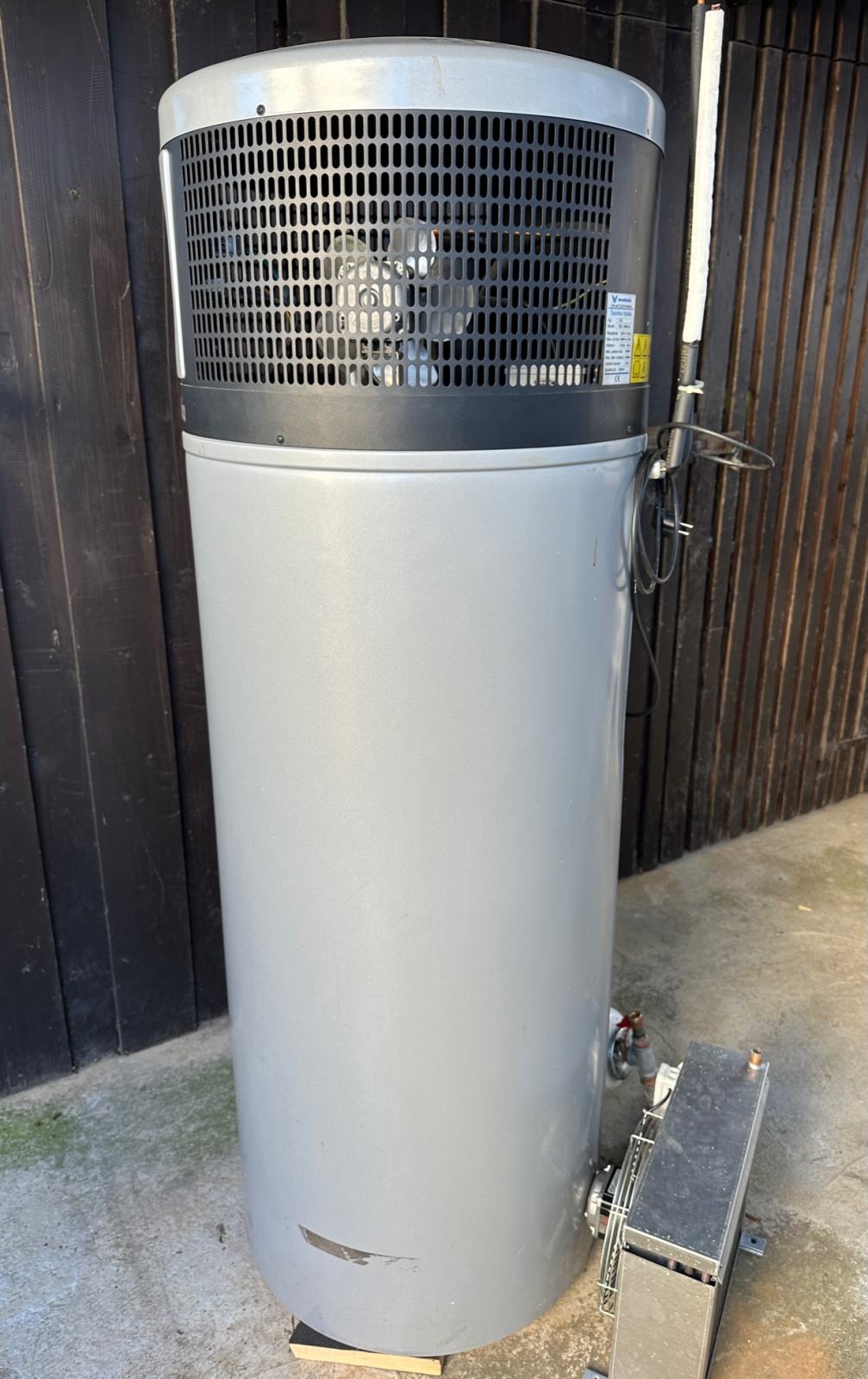 toplotna črpalka Termotehnika TČ2-200 A/LU