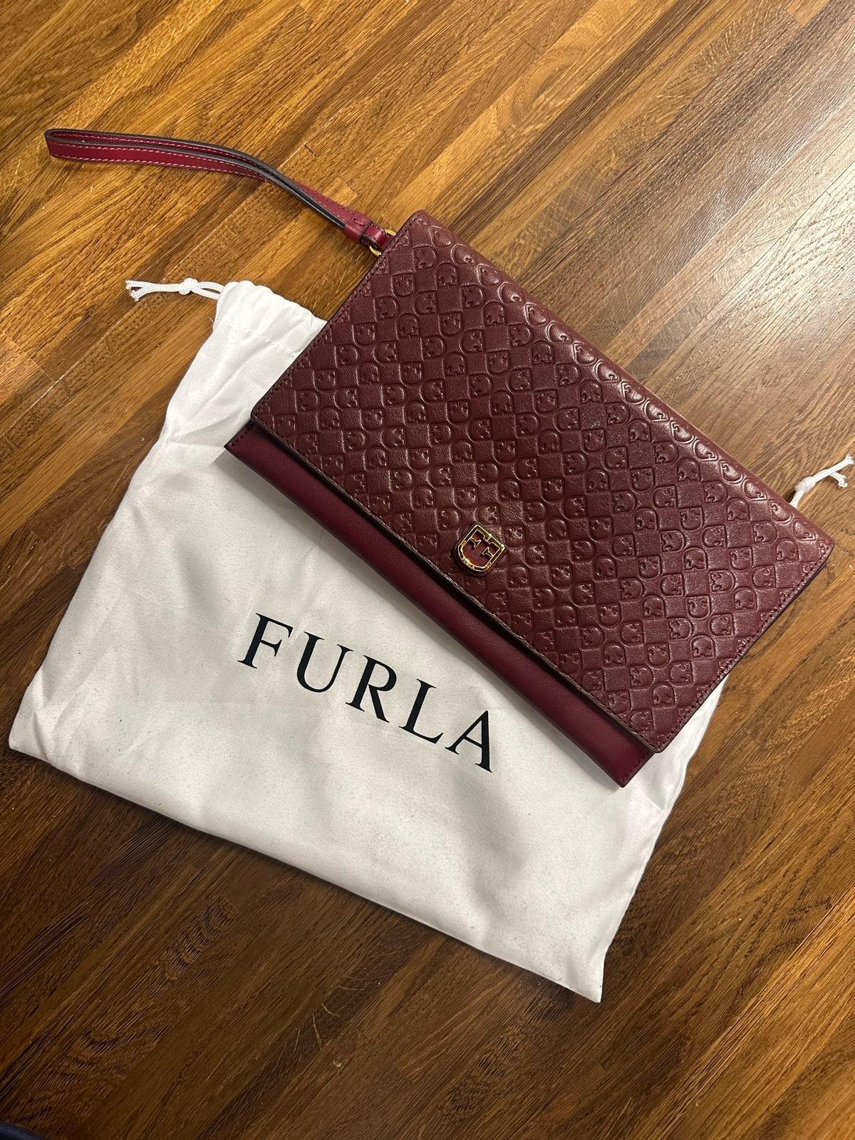 Furla pisemska torbica