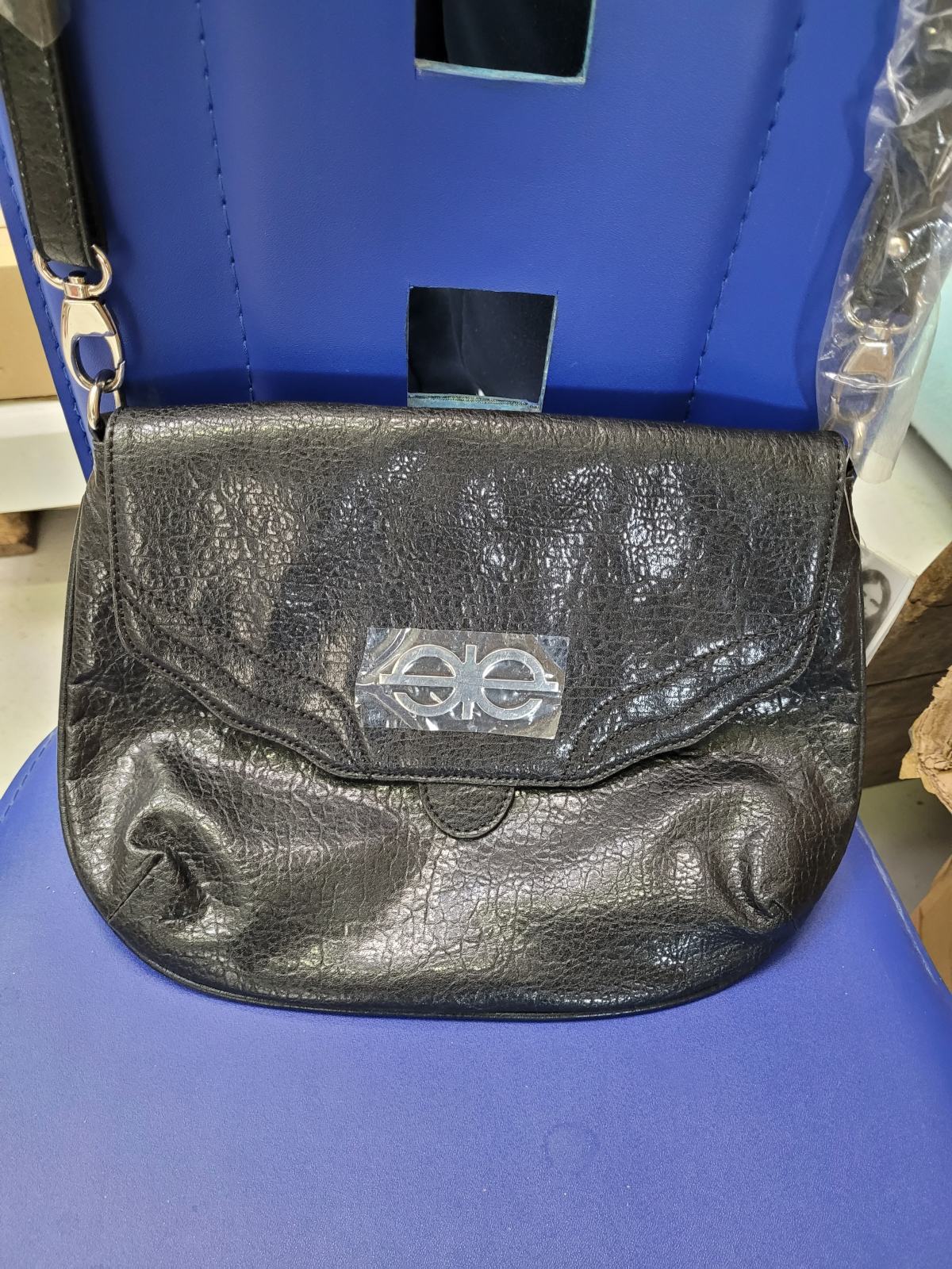 Modne manjše torbice čez rame