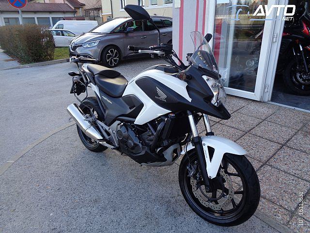 Honda NC 750 XA ABS NC750XA, 2015 l.