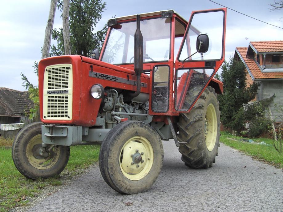 Kupim traktor Ursus
