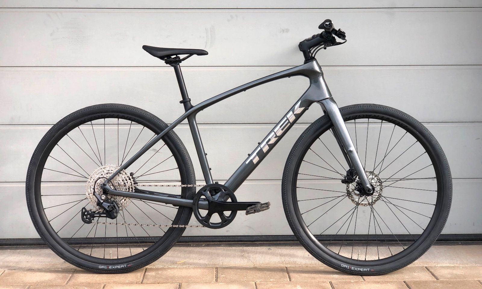 2023 Trek FX Sport 4 Carbon - gravel / treking kolo