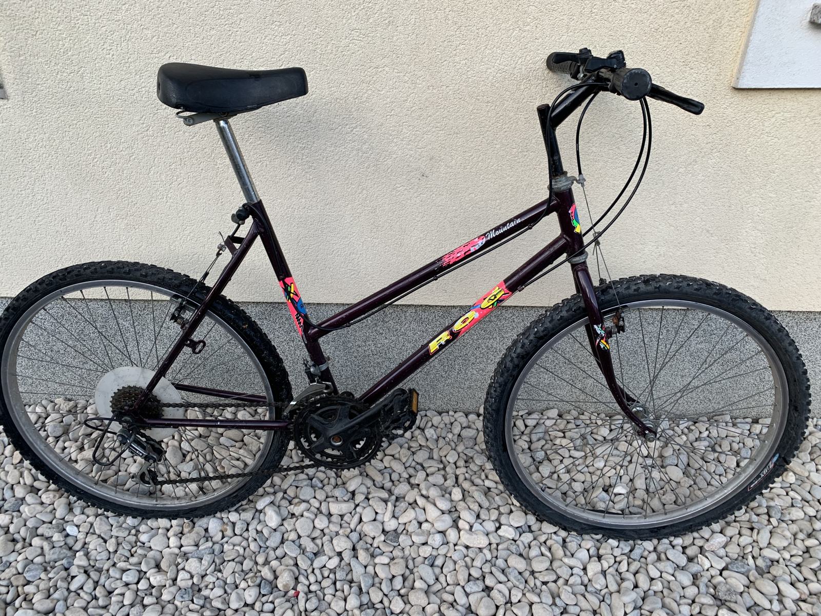 Kolo Rog (črne barve)